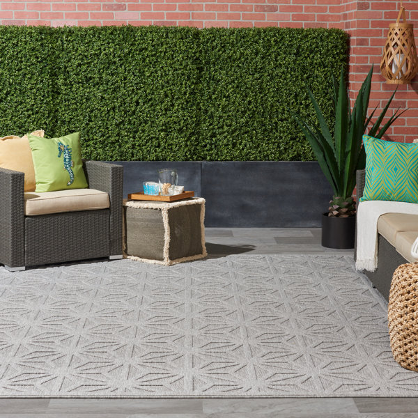 Winston Porter Eastertown Geometric Indoor/Outdoor Rug & Reviews | Wayfair