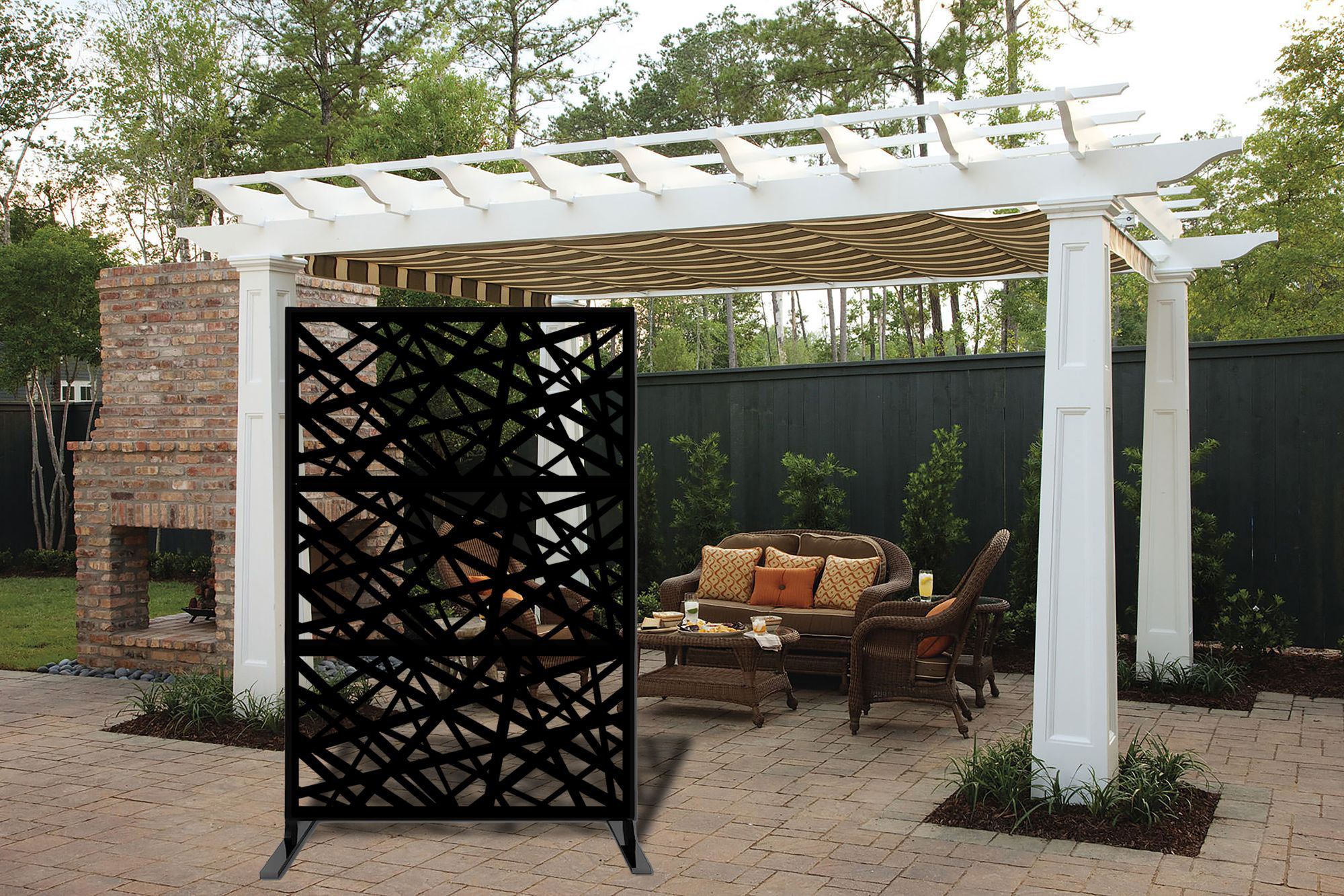 e-Joy 6.5 ft. H x 4 ft. W Laser Cut Metal Privacy Screen Fence ...