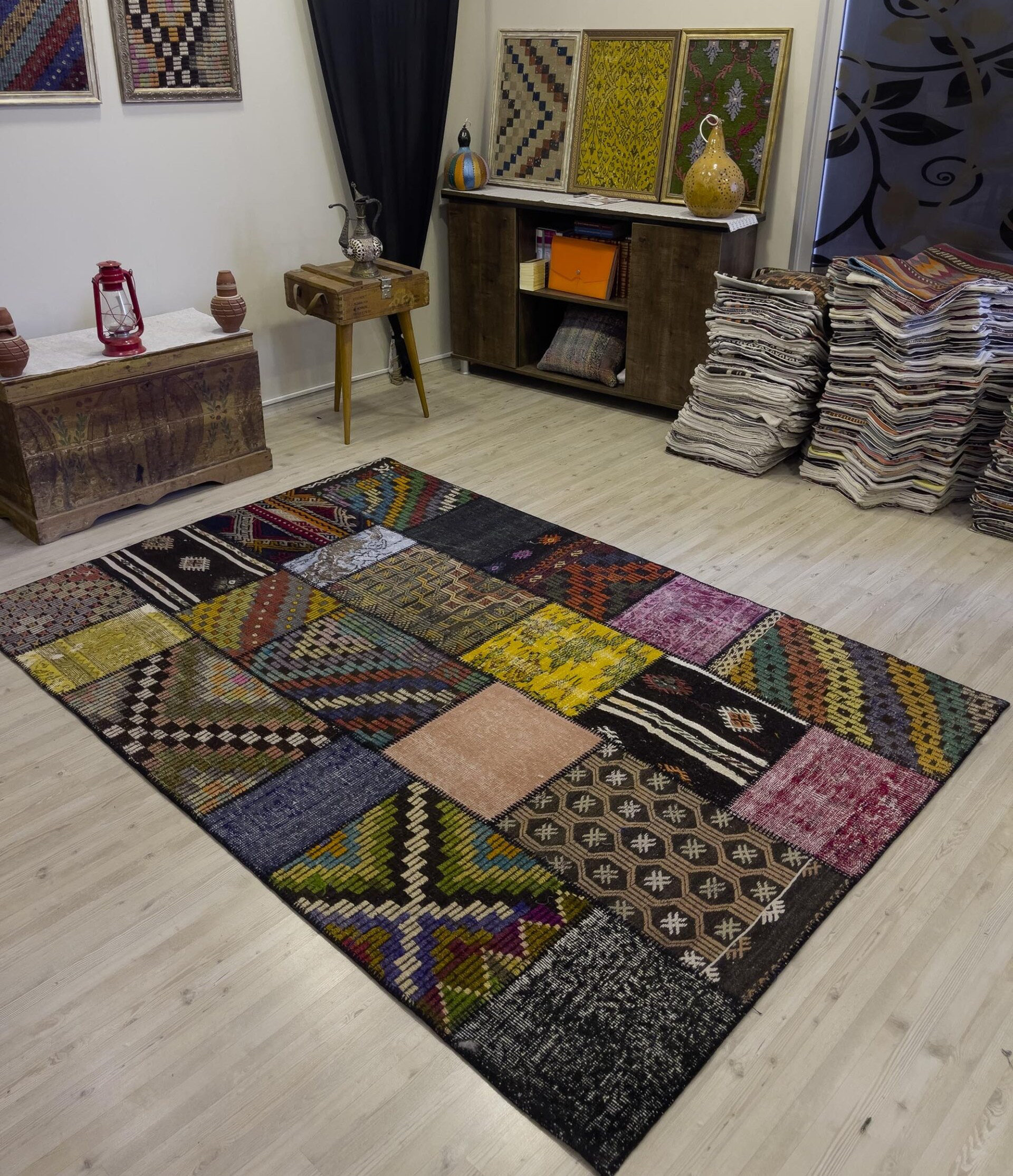 Isabelline Hull Patchwork Hand Woven Rug | Wayfair