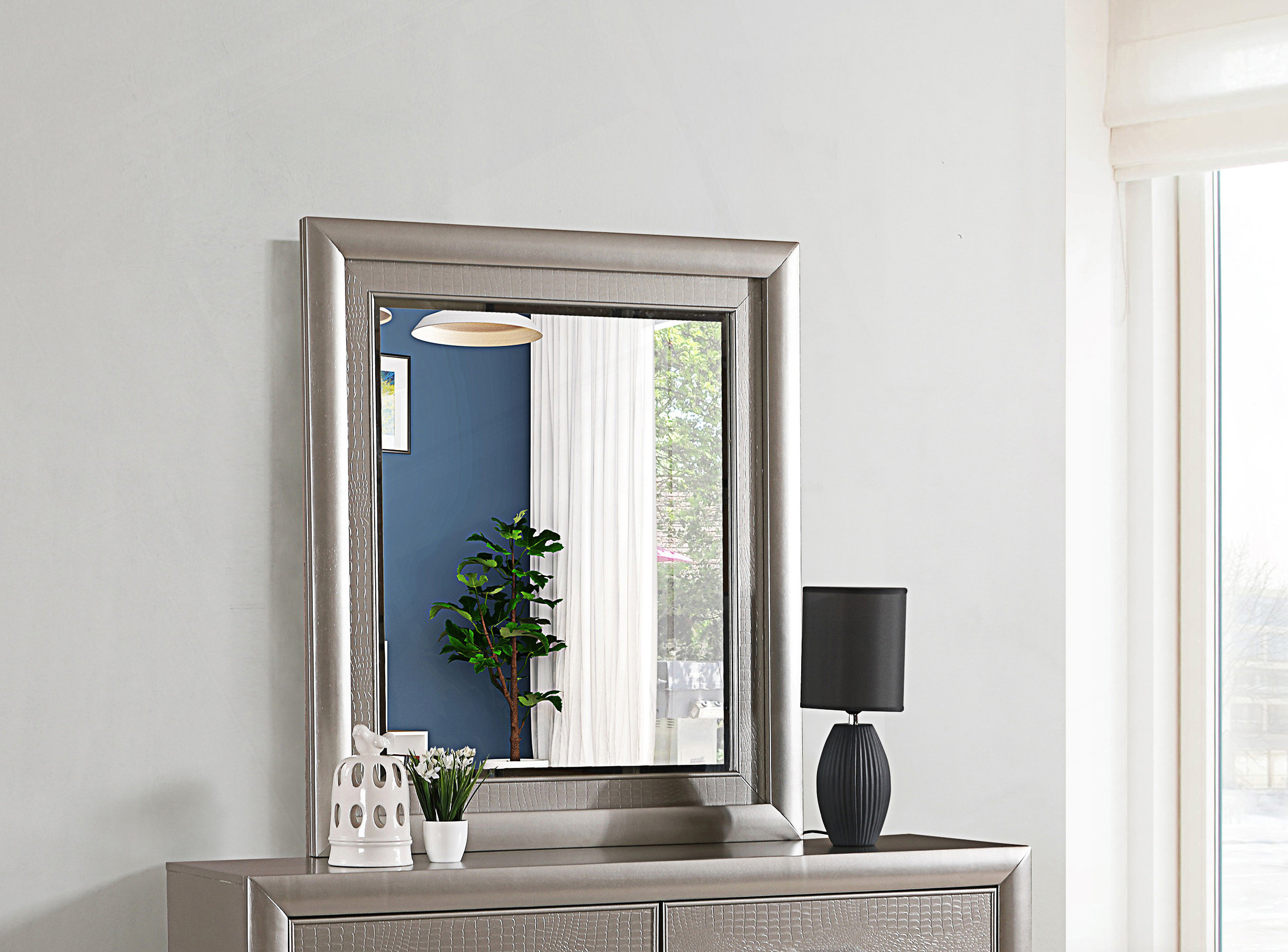 Lark Manor™ Accent Low Distortion Glass Mirror | Wayfair