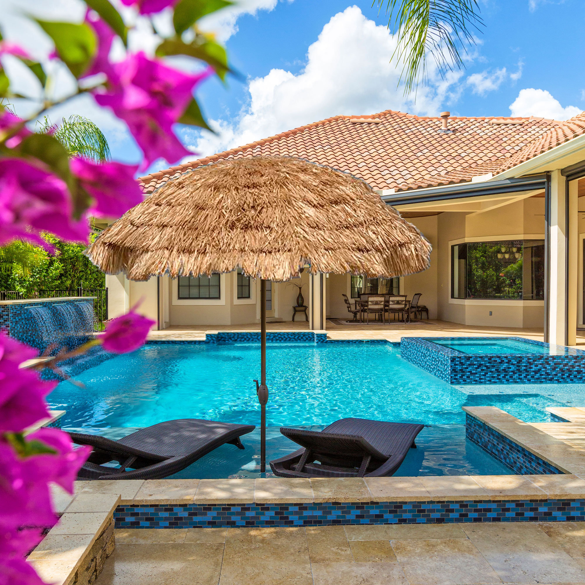 Backyard X-Scapes Natural Tiki Thatch Patio Umbrella Hawaiian Tilt ...