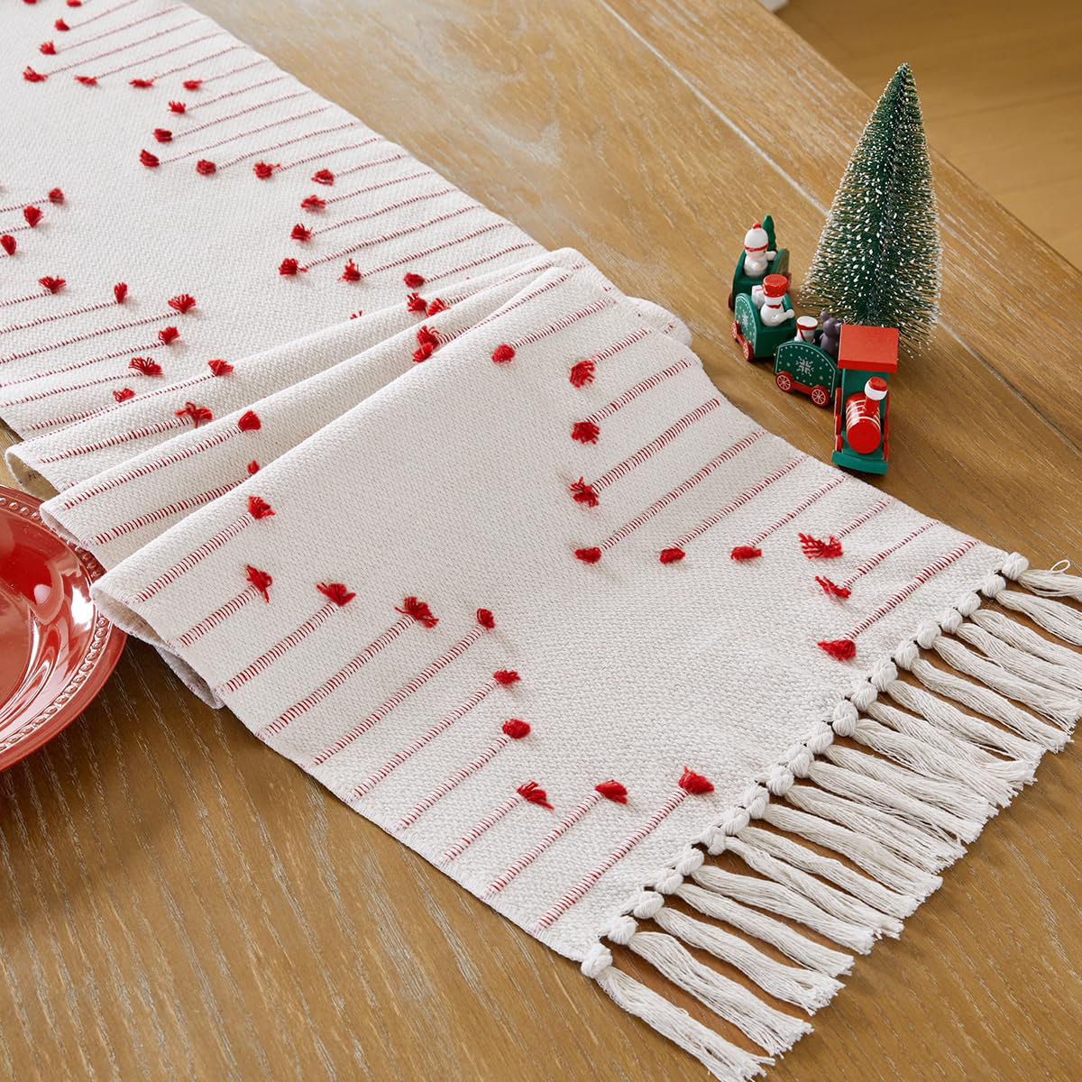 The Holiday Aisle® Christmas Table Runner, Natural Cotton Woven Macrame ...