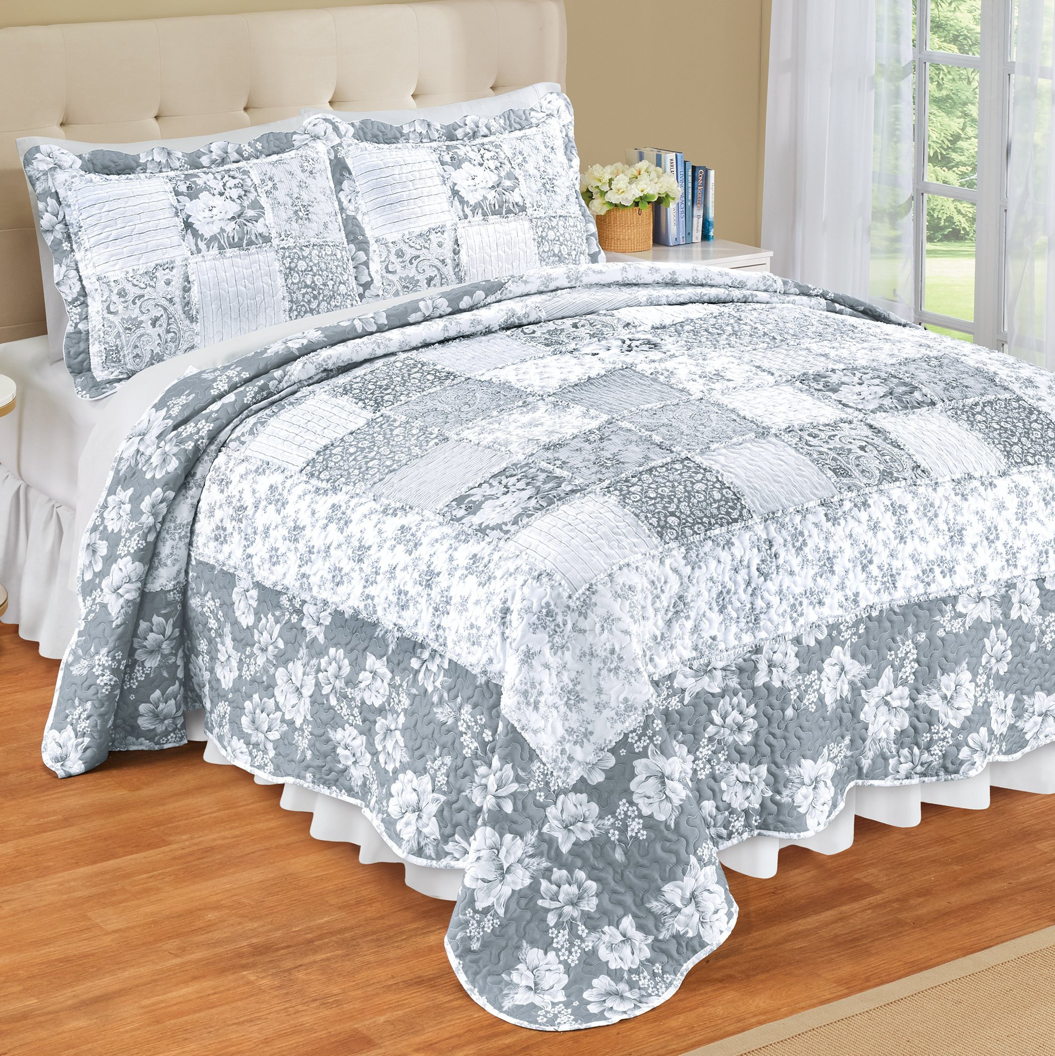 Winston Brands Eden Floral Patchwork Scalloped Edge Quilt - Wayfair Canada