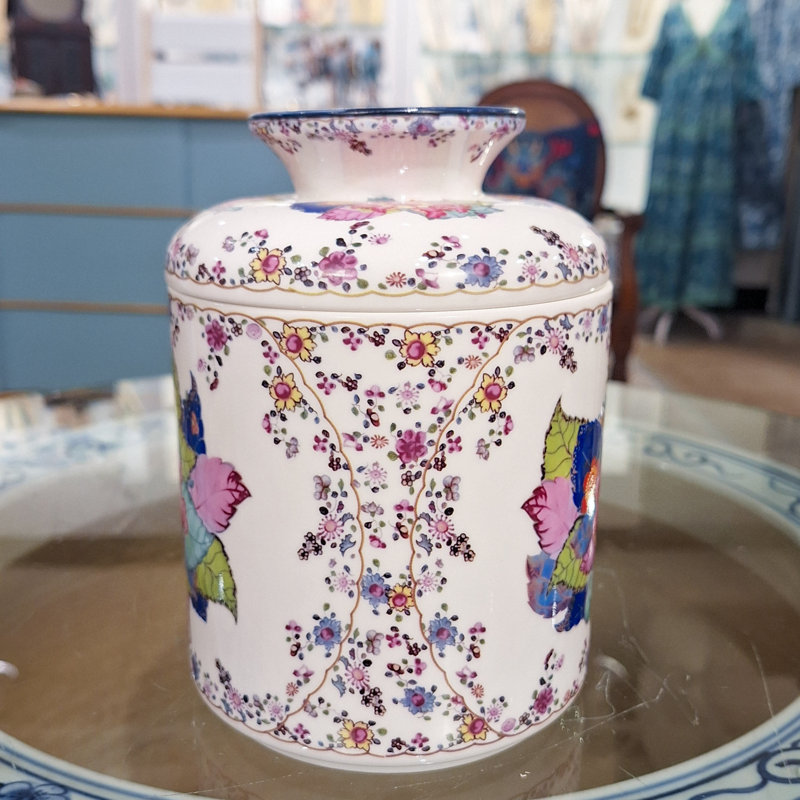 Danny's Fine Porcelain Porcelain Tissue Box in Pink/White/Green | Perigold