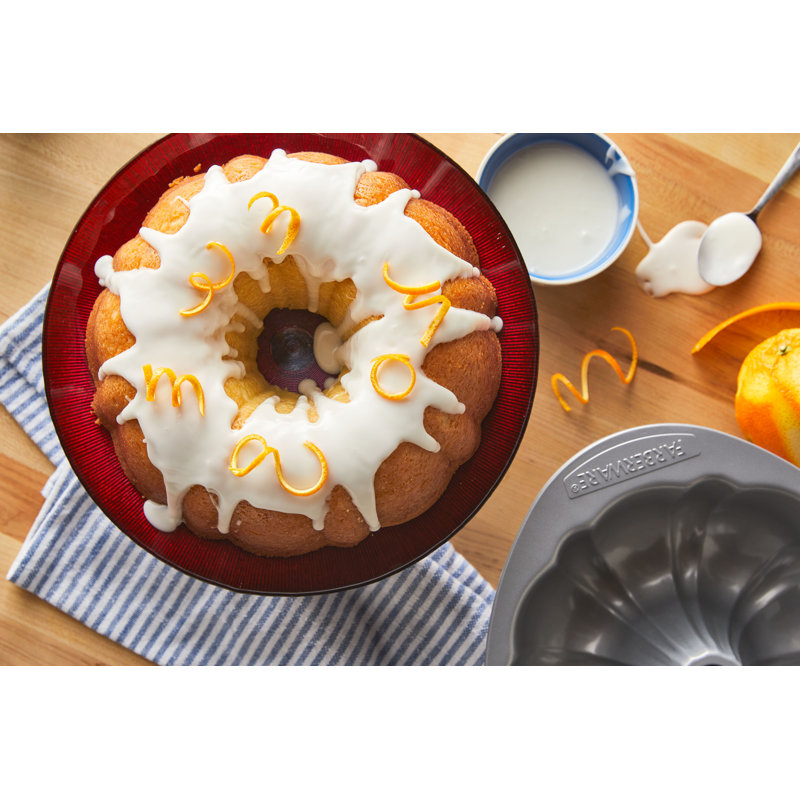 Farberware Nonstick Bakeware Fluted Mold, 10 Inch & Reviews | Wayfair