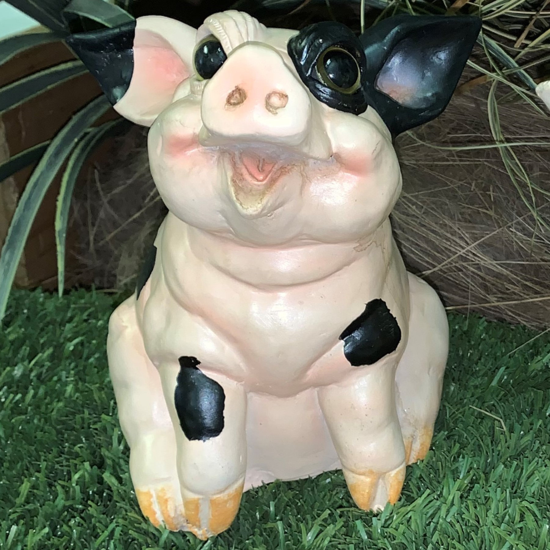 HomeStyles Country Critters Spotted Pig "Purdy" Whimsical Garden Statue ...