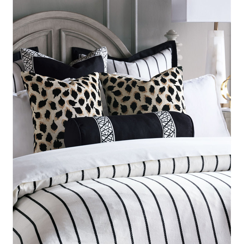 Eastern Accents Vadoma Linen Comforter by Barclay Butera & Reviews ...