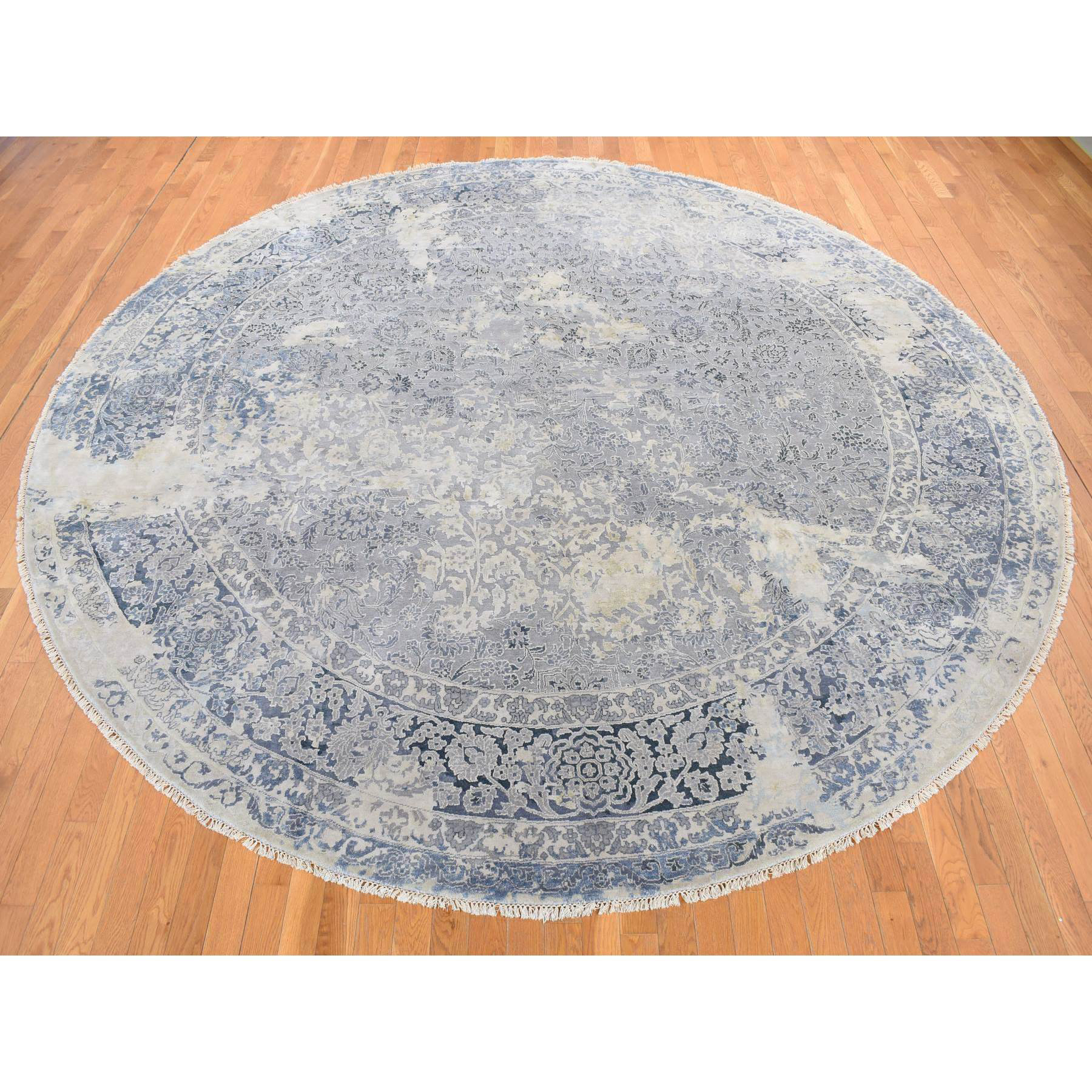 Isabelline Calandria One-of-a-Kind Round 11'10" X 11'10" New Age Round ...