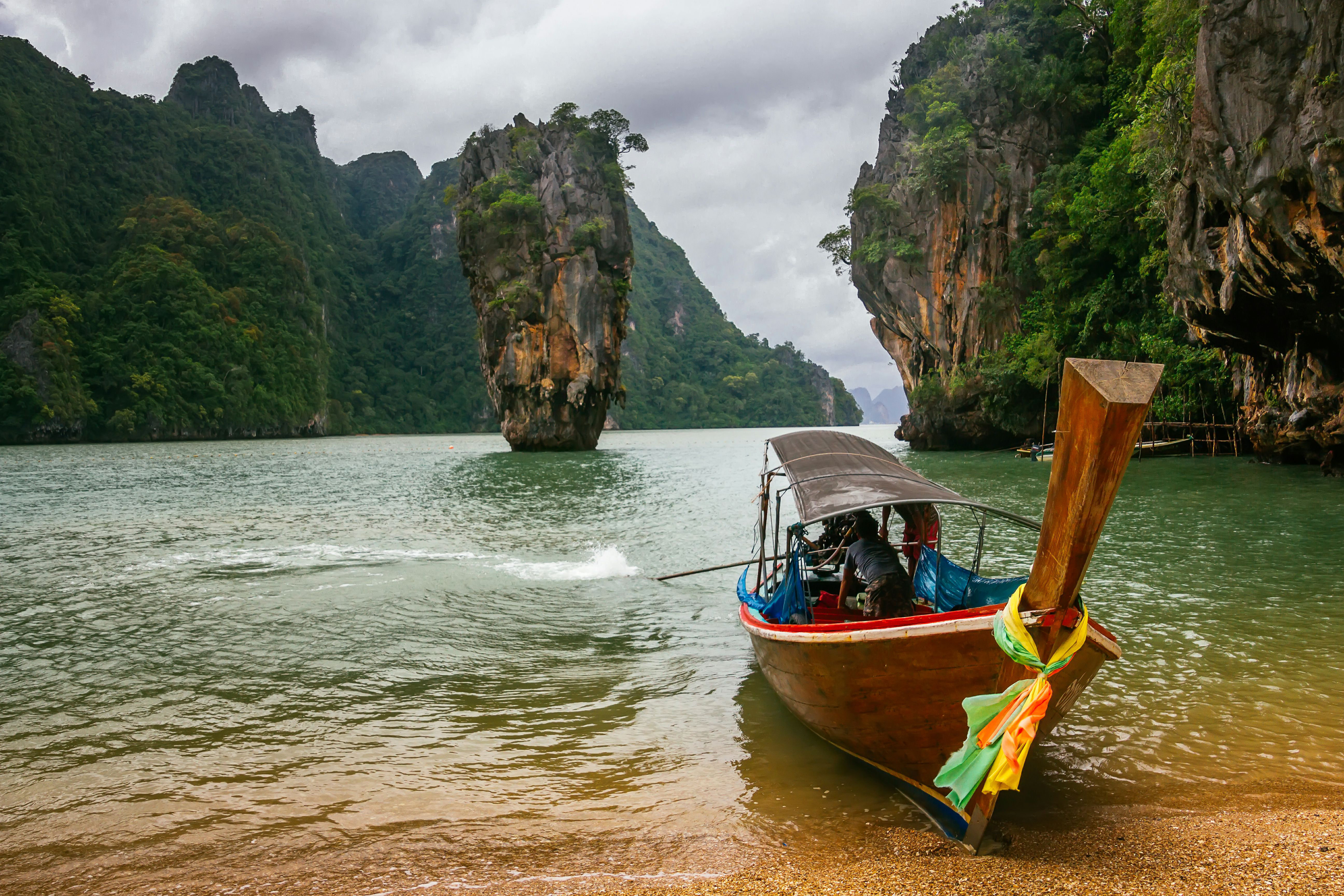 Breakwater Bay Melbeta Phang Nga Bay by - Wrapped Canvas Photograph ...