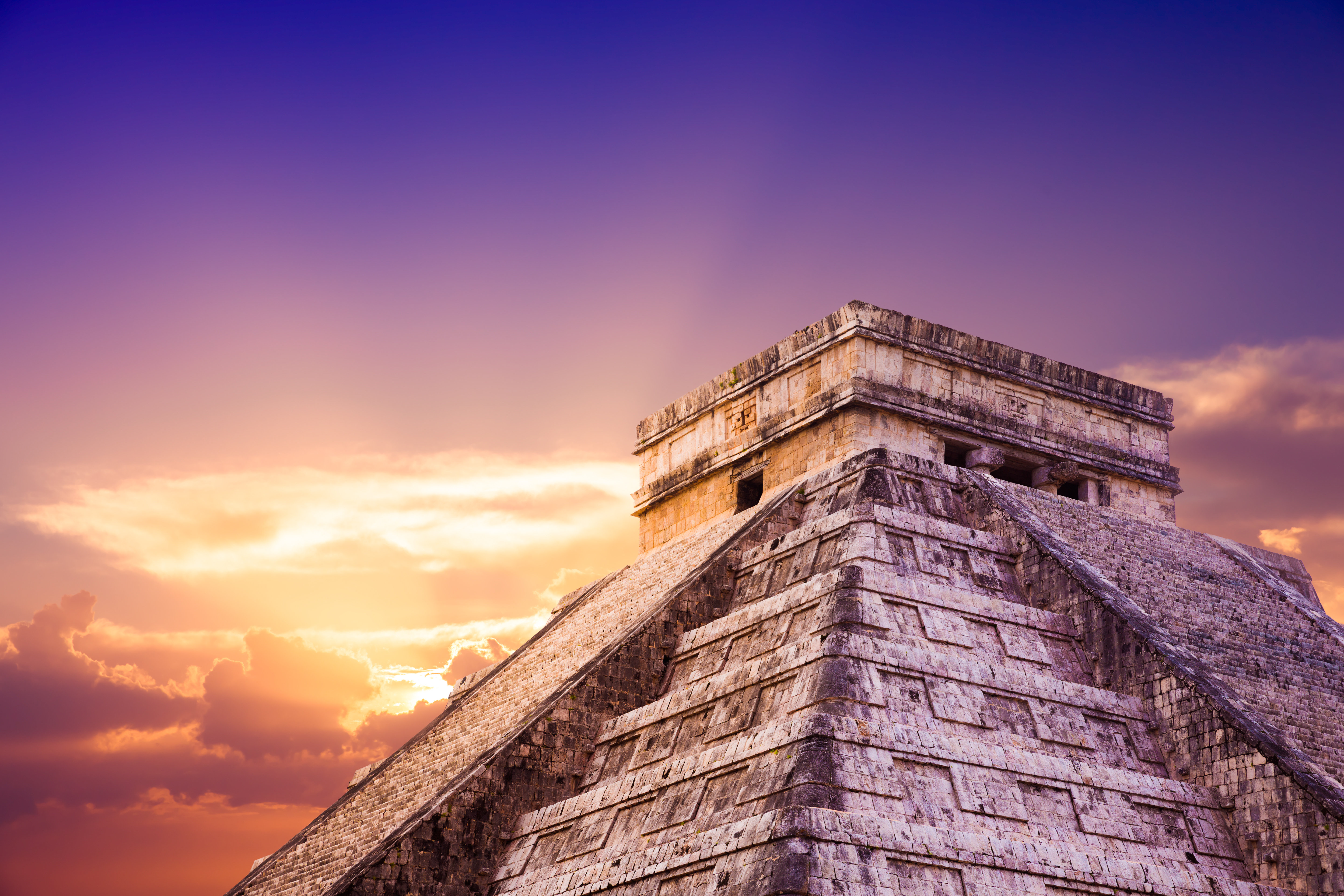 Ebern Designs Pyramide Zikia El Castillo - Wayfair Canada