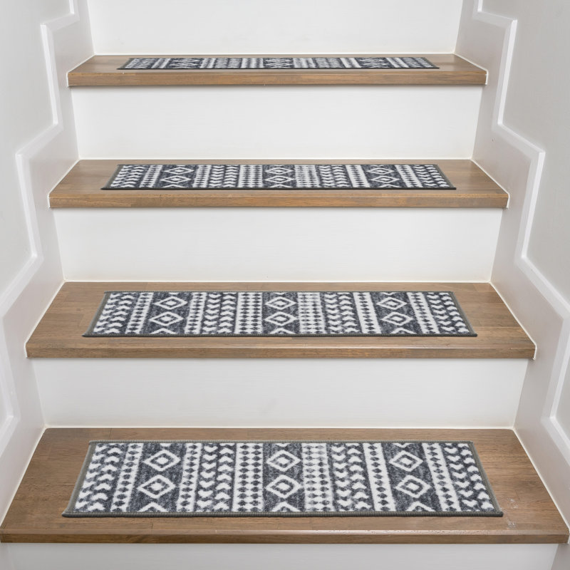 Dakota Fields Bohemian Geometric Machine Washable Gray/Ivory Stair ...