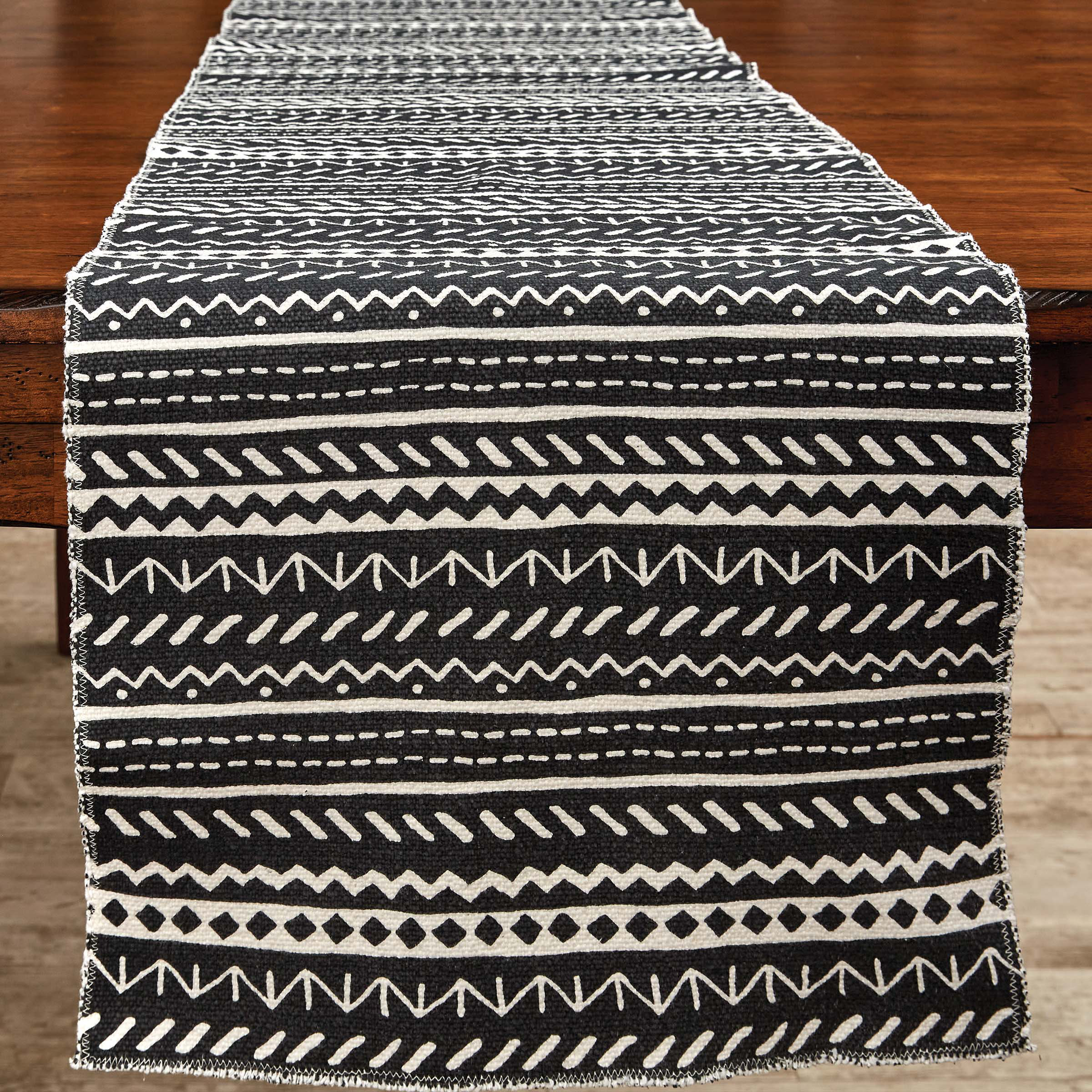 Dakota Fields Bonface Rectangular Table Runner | Wayfair