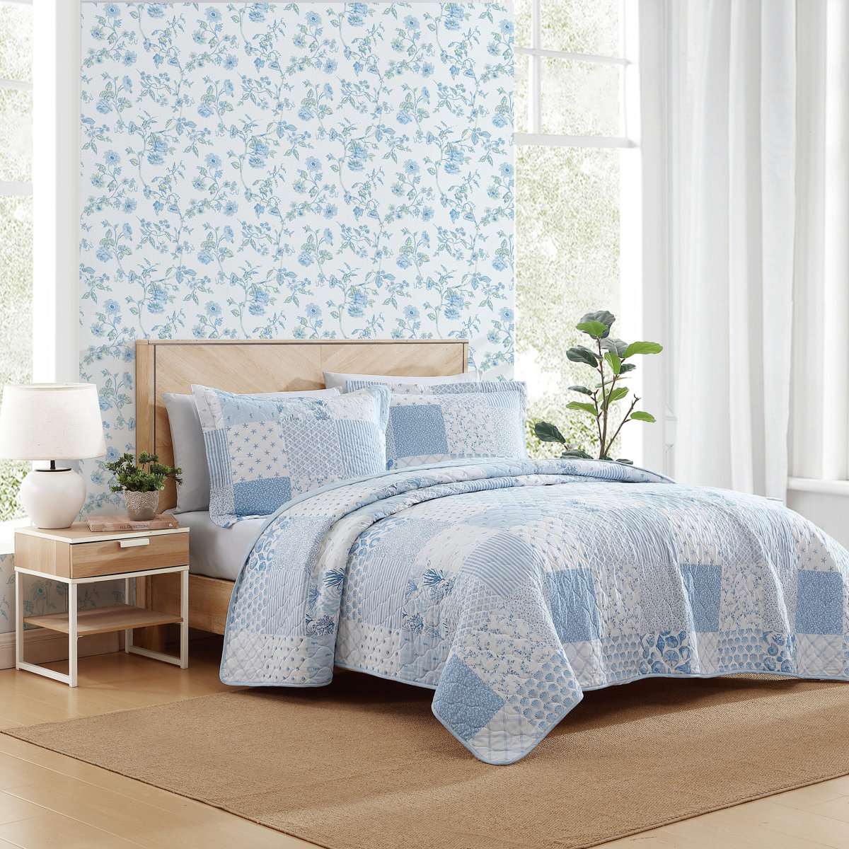 Laura Ashley Colleens Coastal Patchwork Cotton Blue Quilt Set & Reviews ...