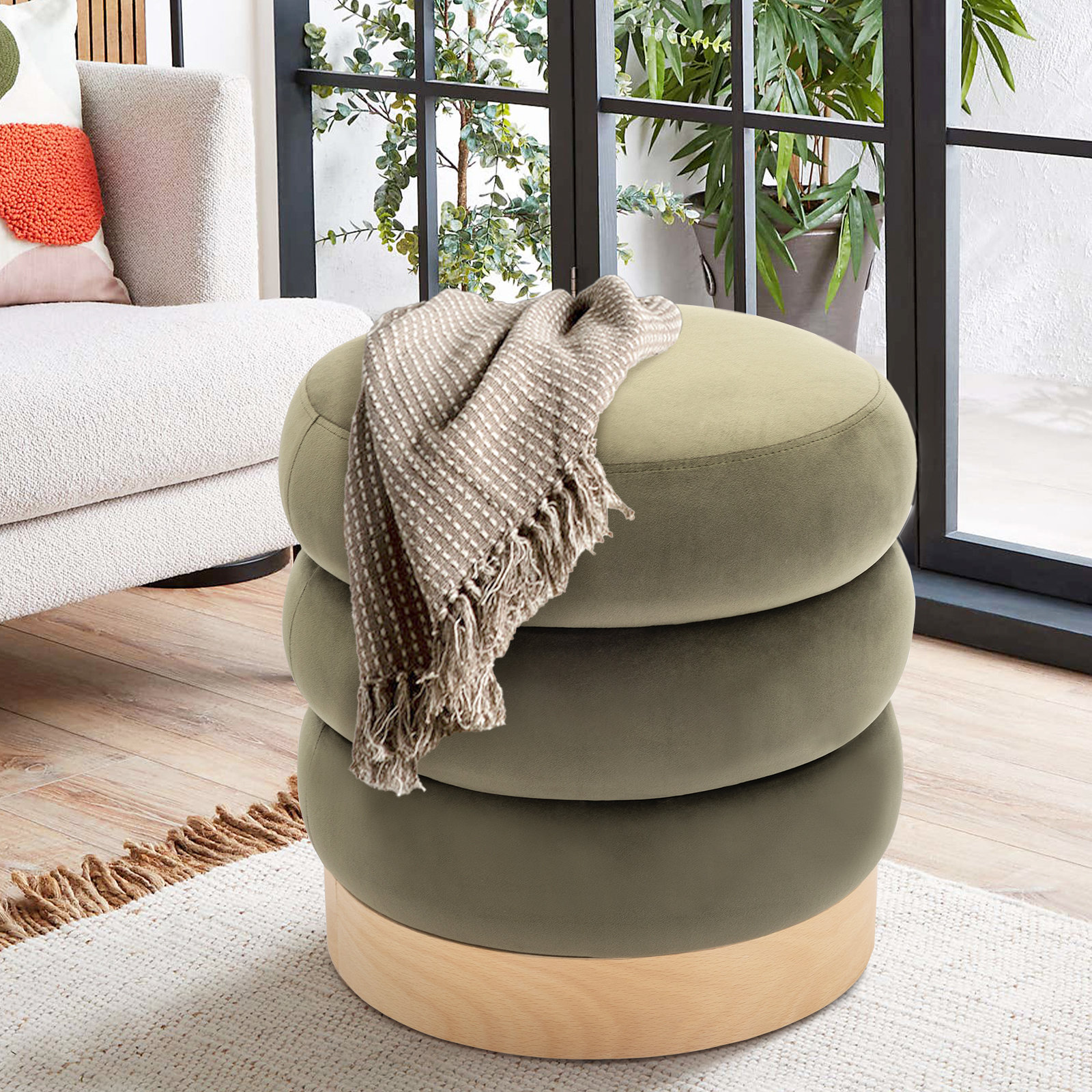 Wade Logan Carra 18'' Wide Round Upholstered Pouf Ottoman & Reviews ...