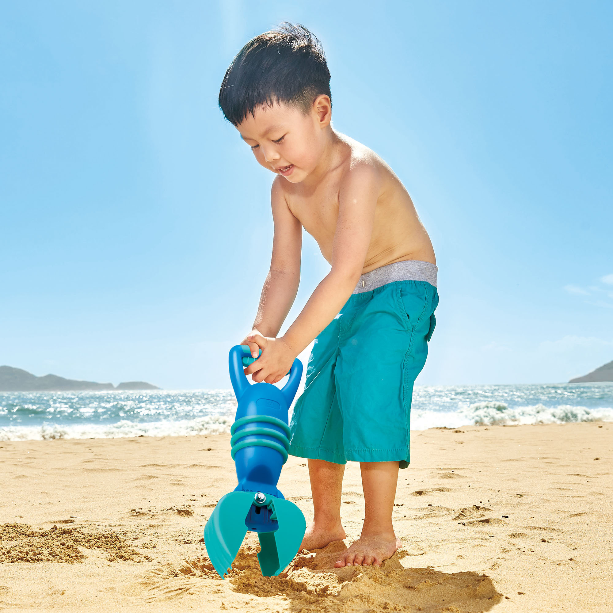 Hape: Grabber - Sable et jouet de plage, Squeeze-Propulsé, Grab & Move ...