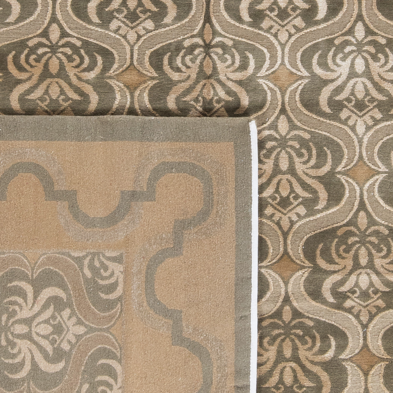Safavieh Nepalese Hand Knotted Silk And Wool Damask Rug | Wayfair