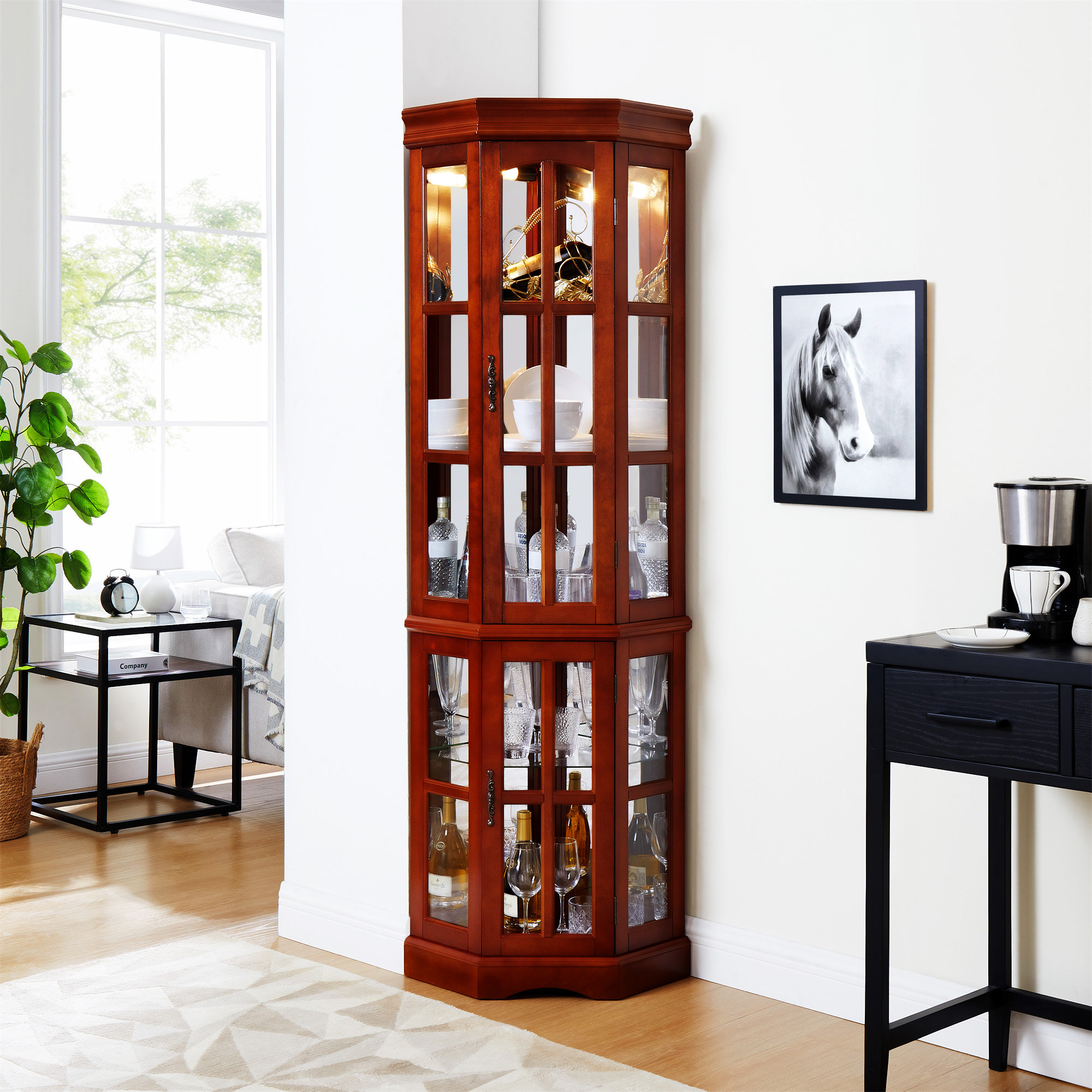 Lark Manor Vitrine de coin avec 5 tablettes et système d'éclairage ...