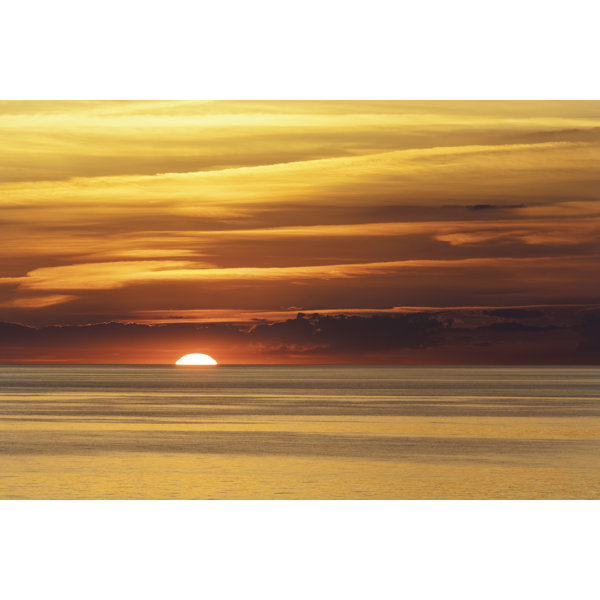 House of Hampton Sunset over lake erie | Wayfair.co.uk