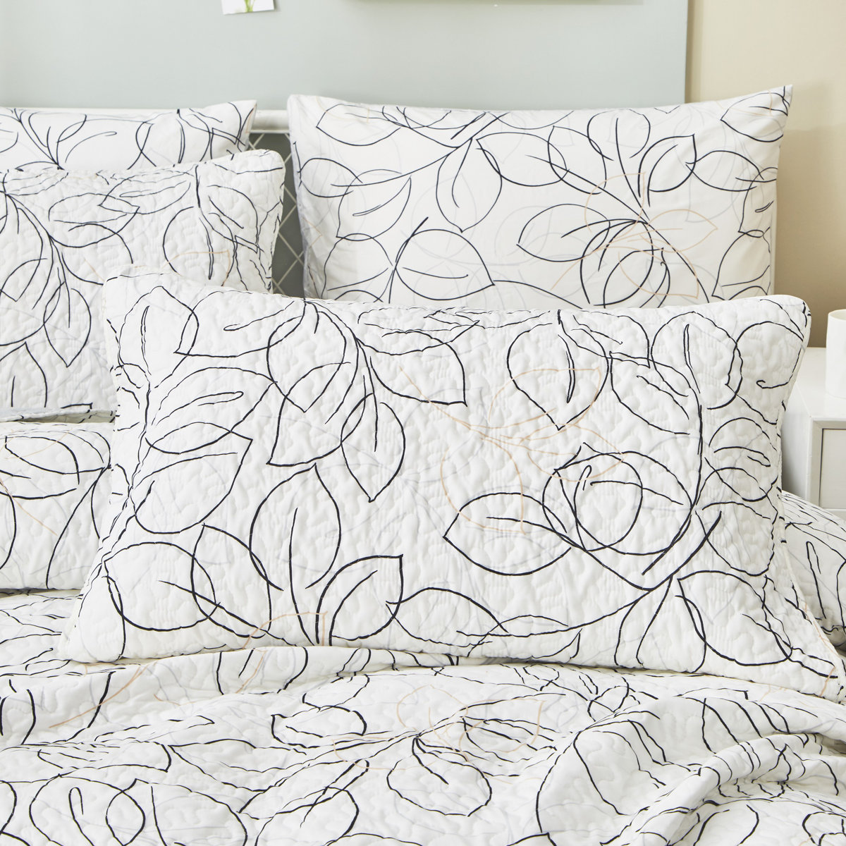 Tache Home Fashion Microfiber Zipper Sham & Reviews | Wayfair