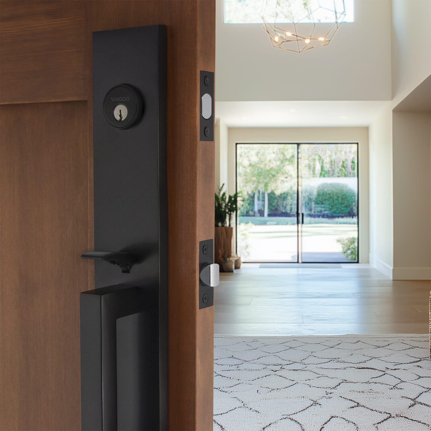 Viaggio Quadrato One-Piece Handleset With D Grip With Quadrato Rosette ...