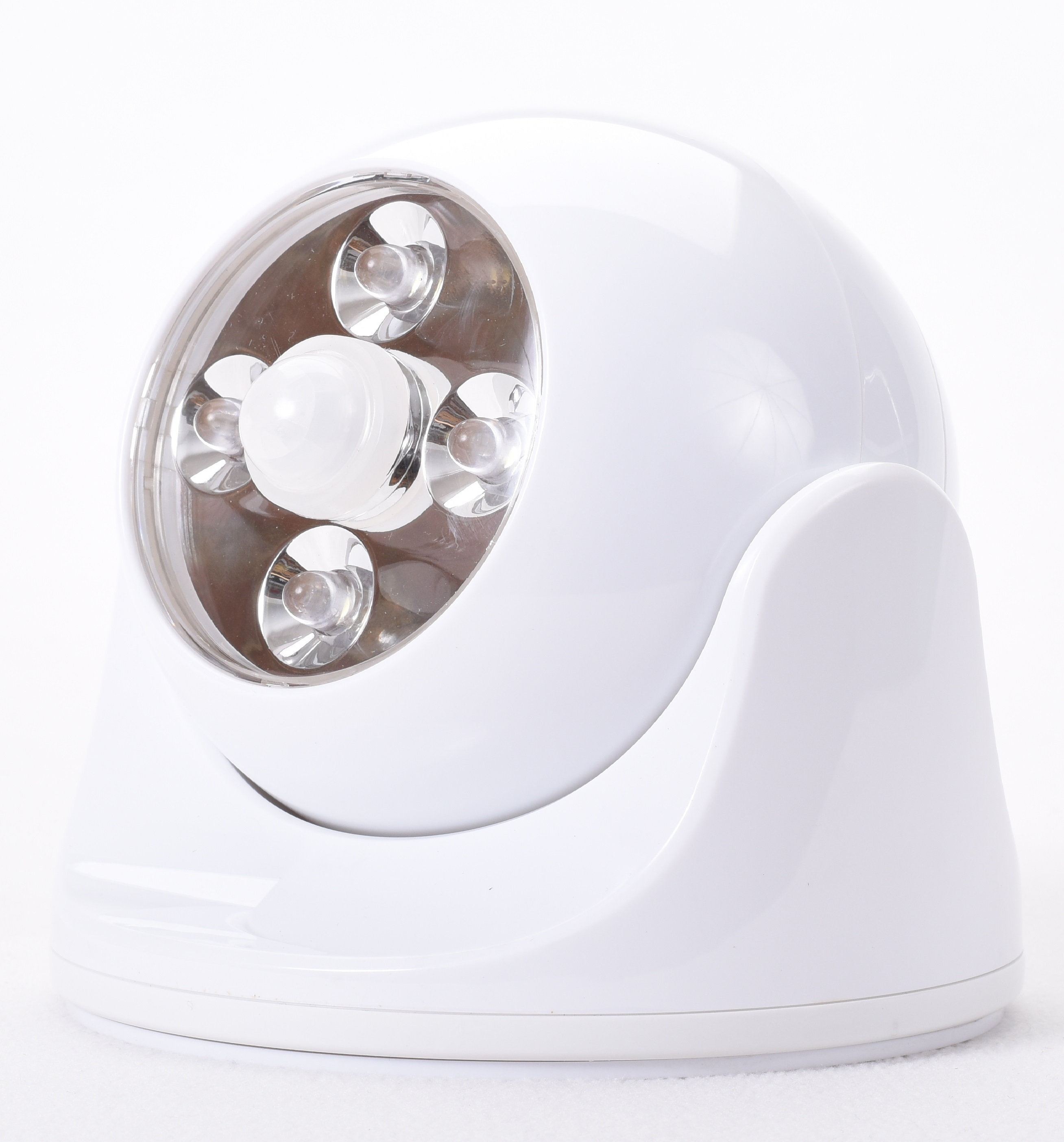Maxsa Innovations 40251 LED Battery Operated Spot Light with Motion ...
