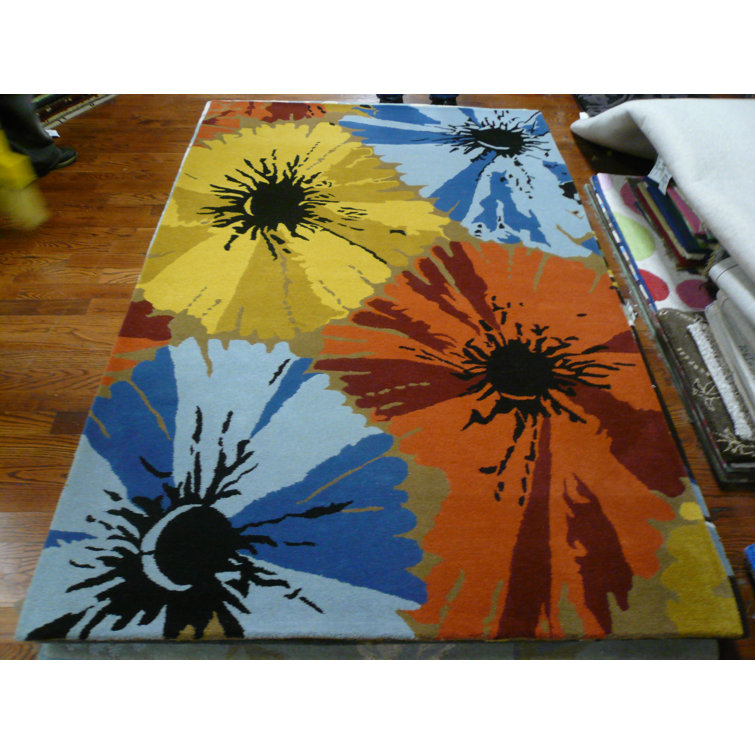 Red Barrel Studio® Soho Hand Tufted Wool And Viscose Floral Rug | Wayfair