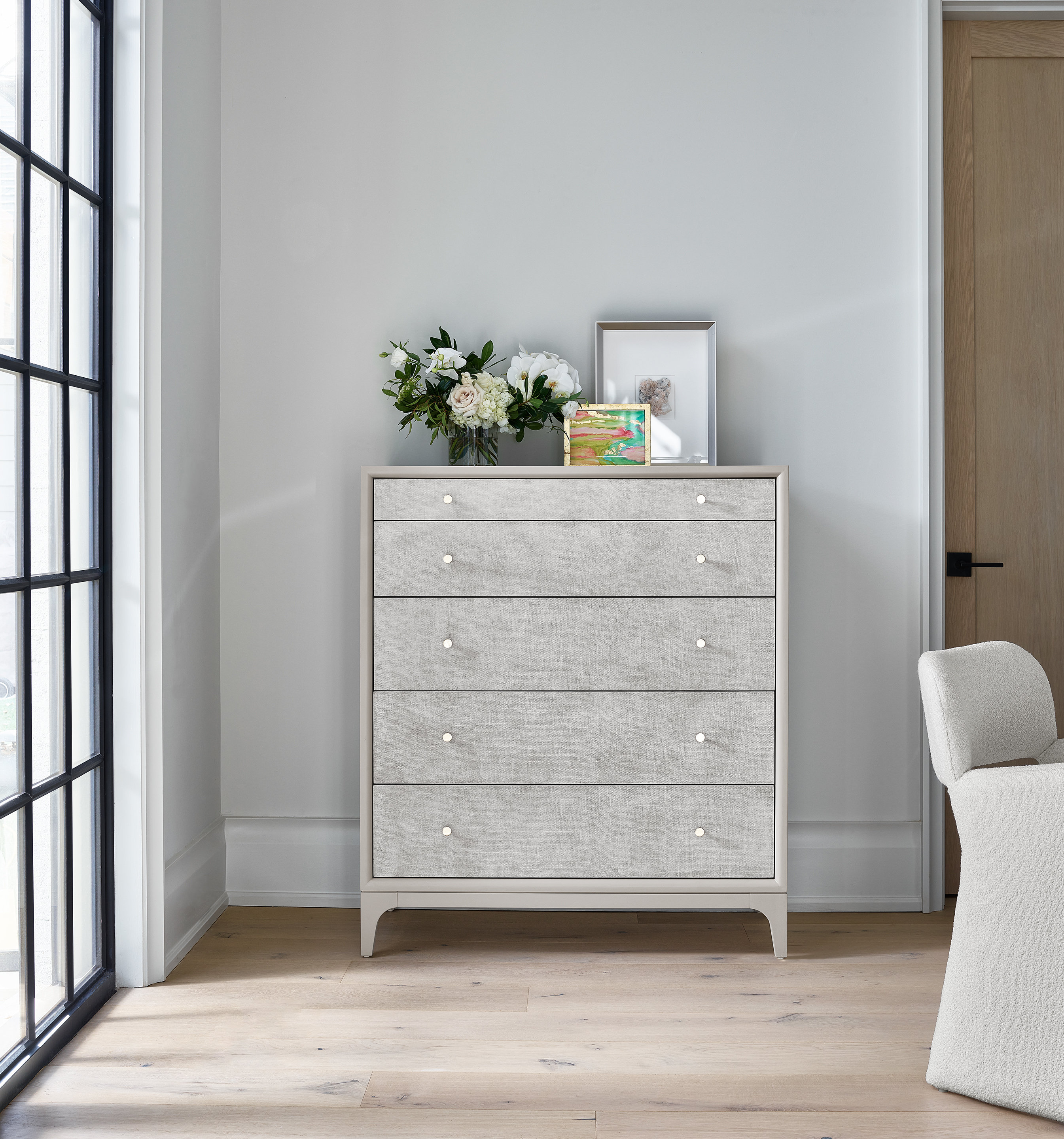 Miranda Kerr Home Commode texturée en lin 40 tiroirs 40 po Tranquility ...