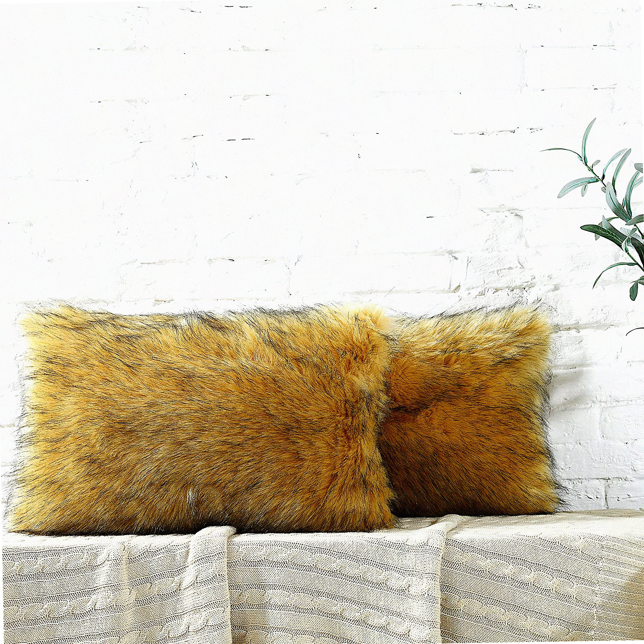 BRBCA Luxury Shaggy Fluffy Pillowcase Set - Yellow Black Tipped ...