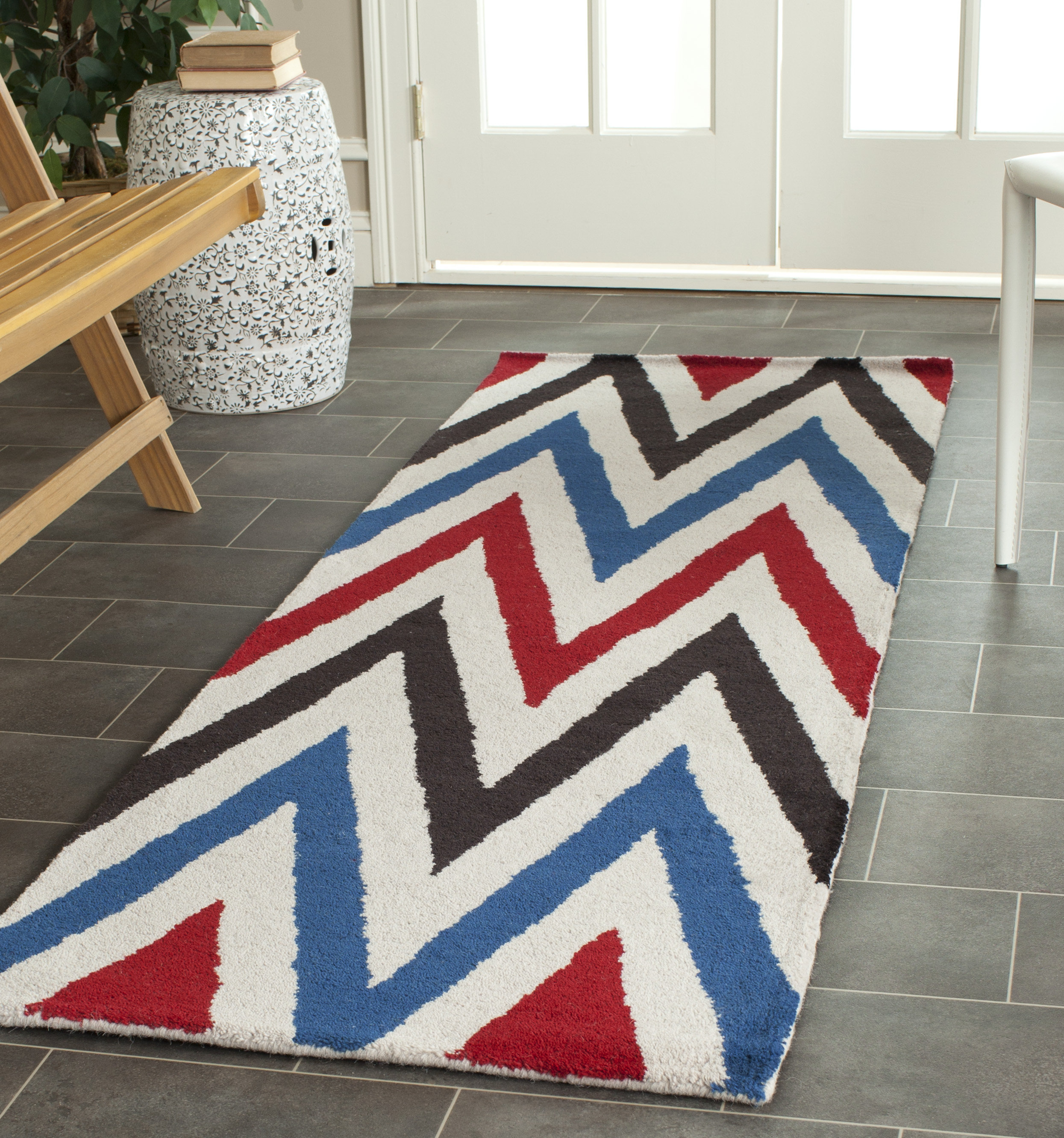 Latitude Run® Deedie Hand Tufted Wool Chevron Rug - Wayfair Canada