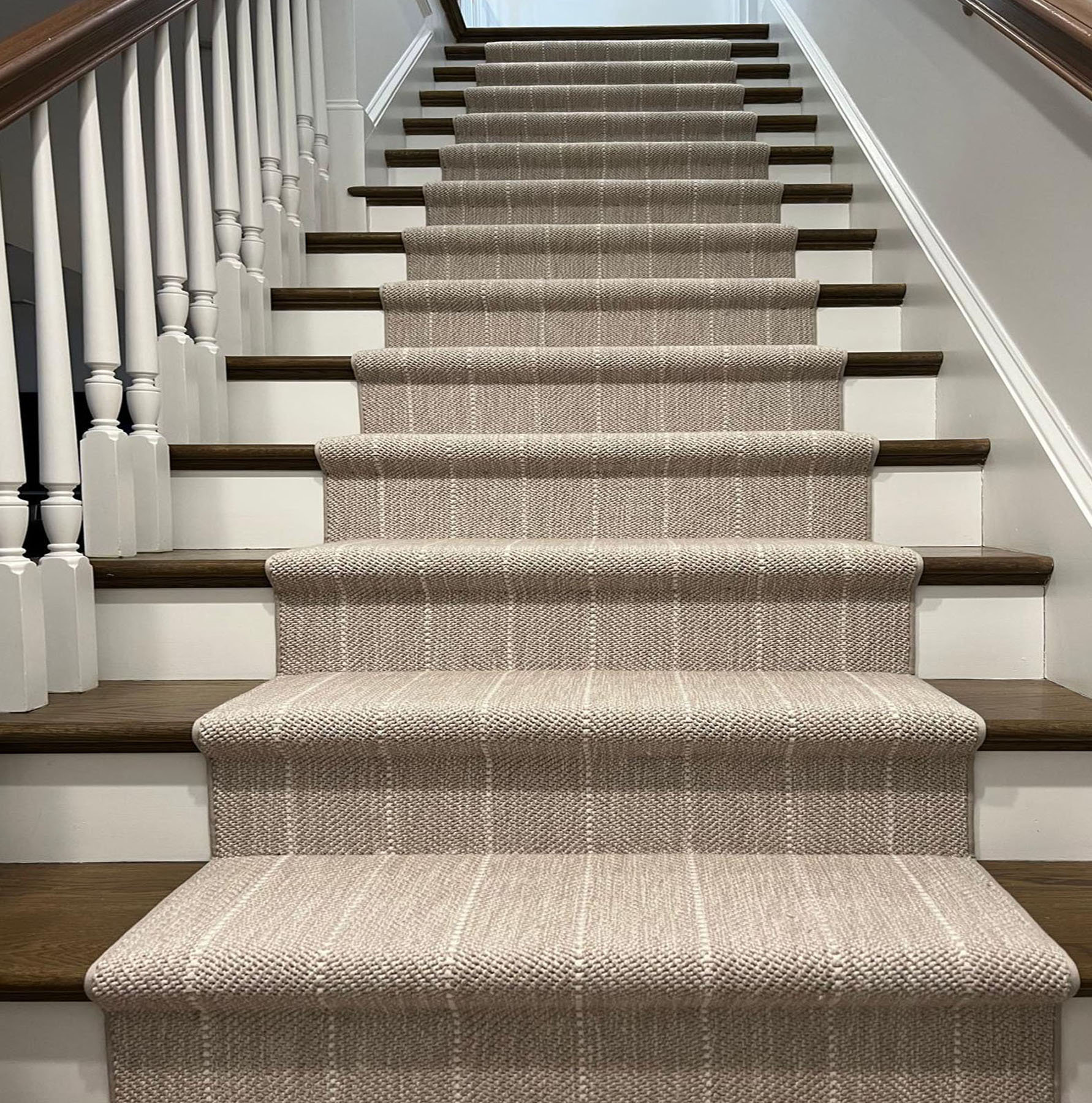 Rosecliff Heights Custom Multi Size Stair/Hallway Runner Handmade Wool ...