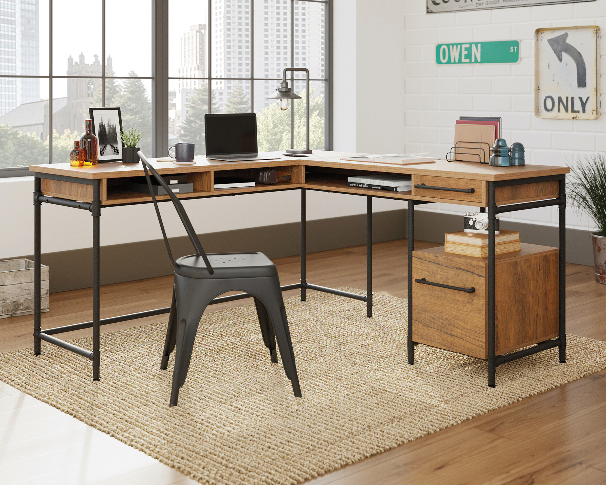 Laurel Foundry Modern Farmhouse Edmondson Desk - Wayfair Canada
