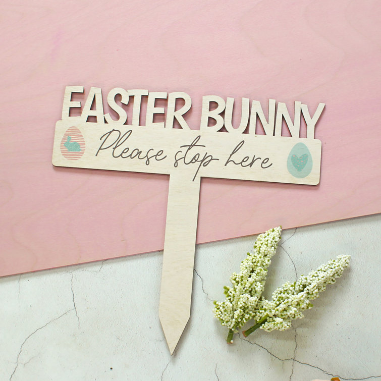 The Seasonal Aisle Jackson Easter Bunny Stop Here Sign | Wayfair.co.uk