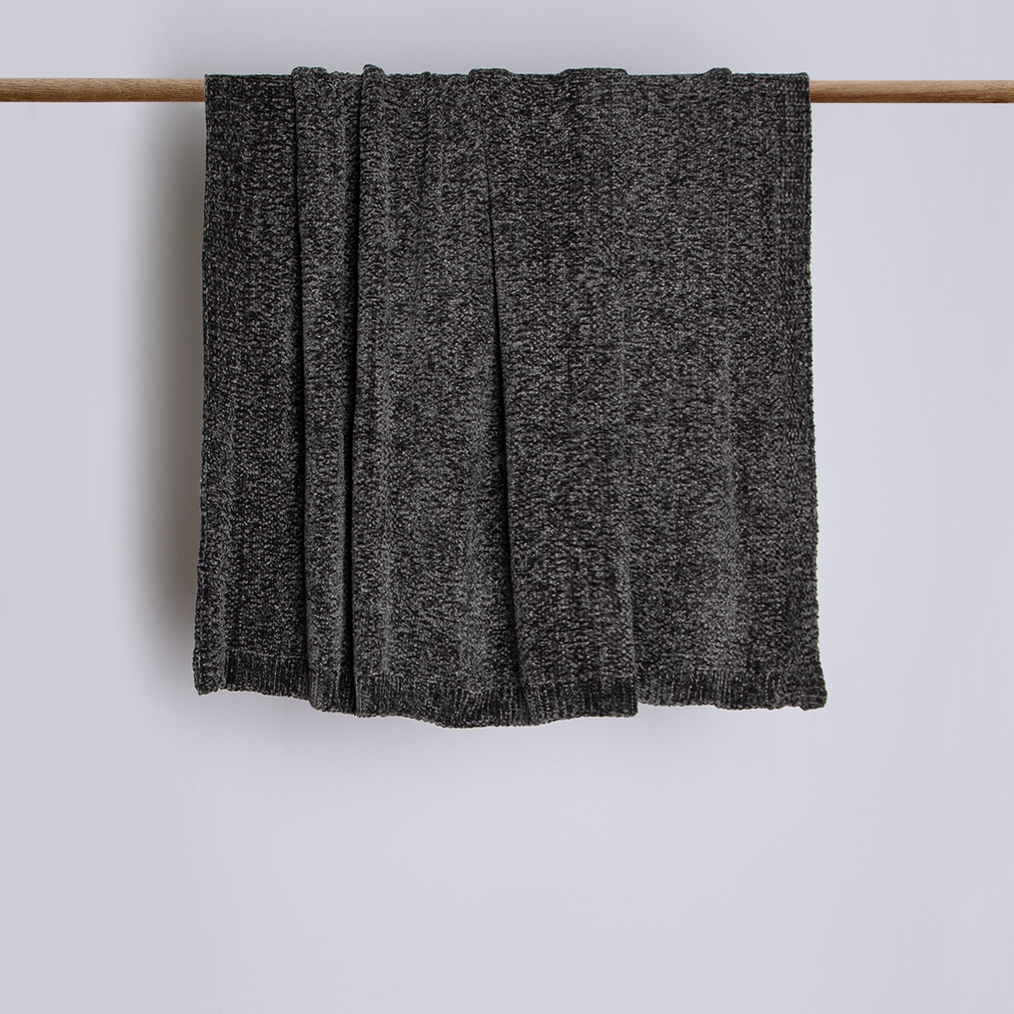 Joss & Main Jaz Luxe Shimmer Chenille Throw & Reviews | Joss & Main