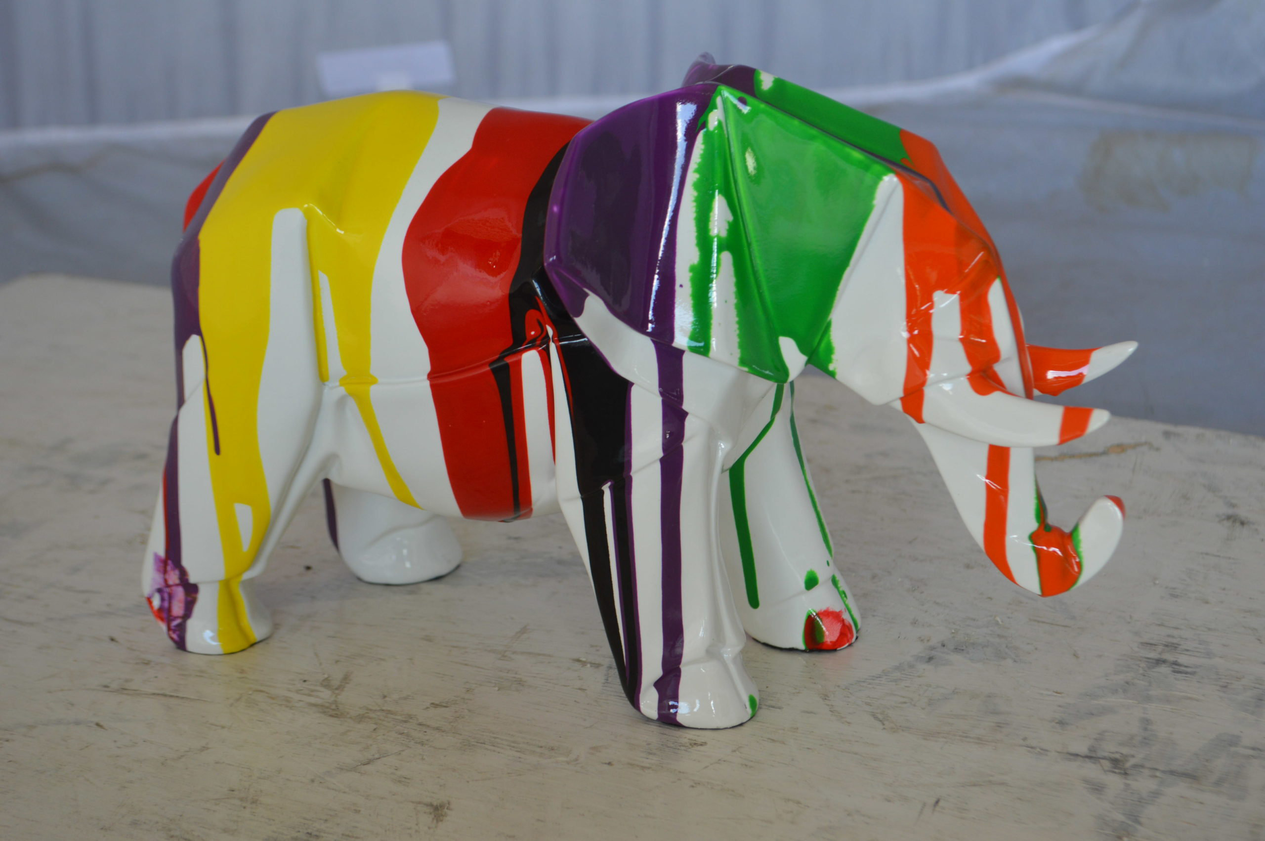 Arlmont & Co. Amlethus multicolored elephant resin statue - Size: 12"L ...