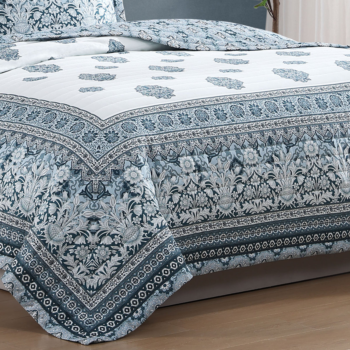 Bebejan Aquamarine Medallion 3 Piece Reversible Quilted Coverlet Set ...