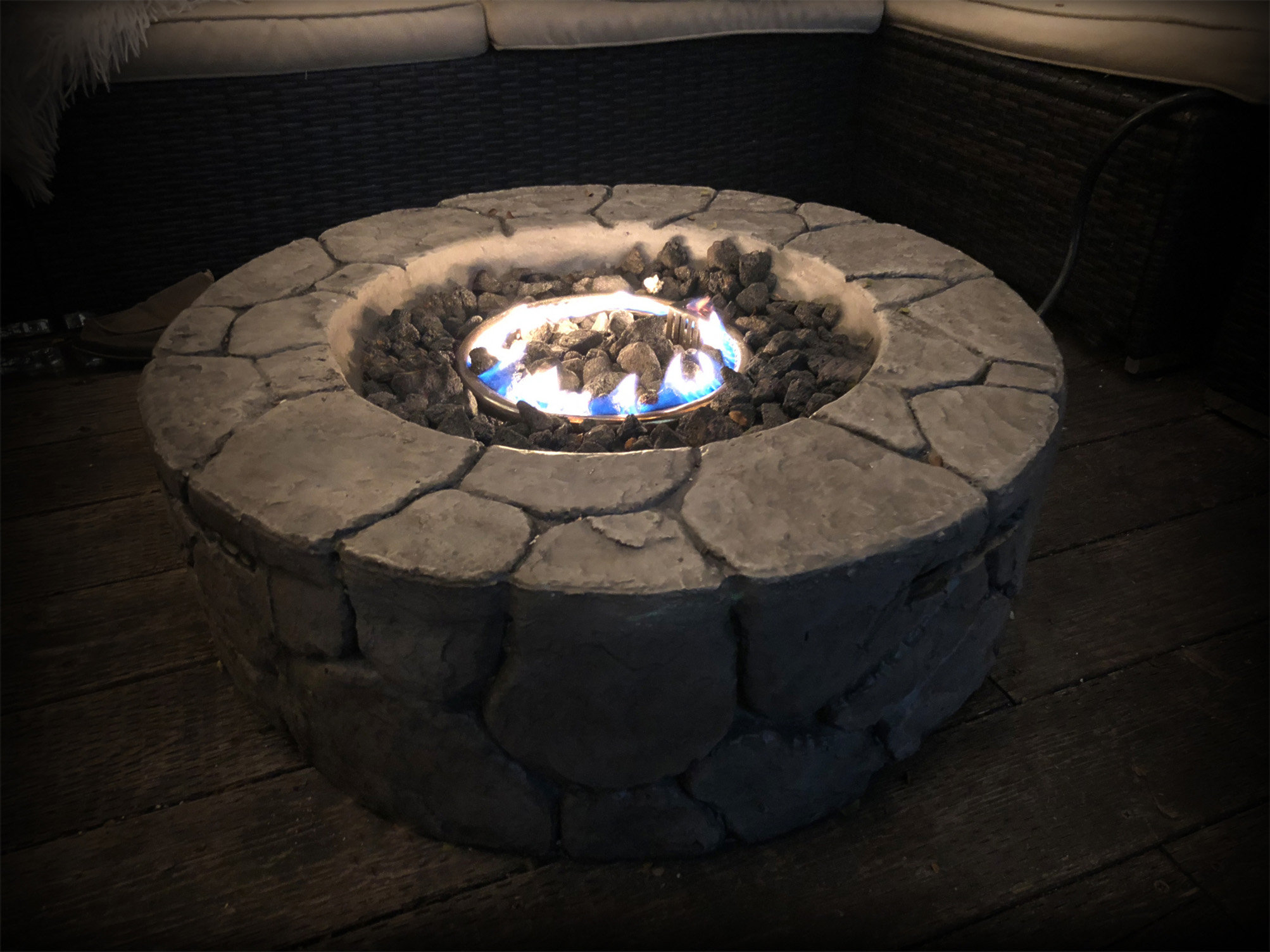 17 Stories 9'' H X 28'' W Fibre Reinforced Concrete Outdoor Fire Pit ...