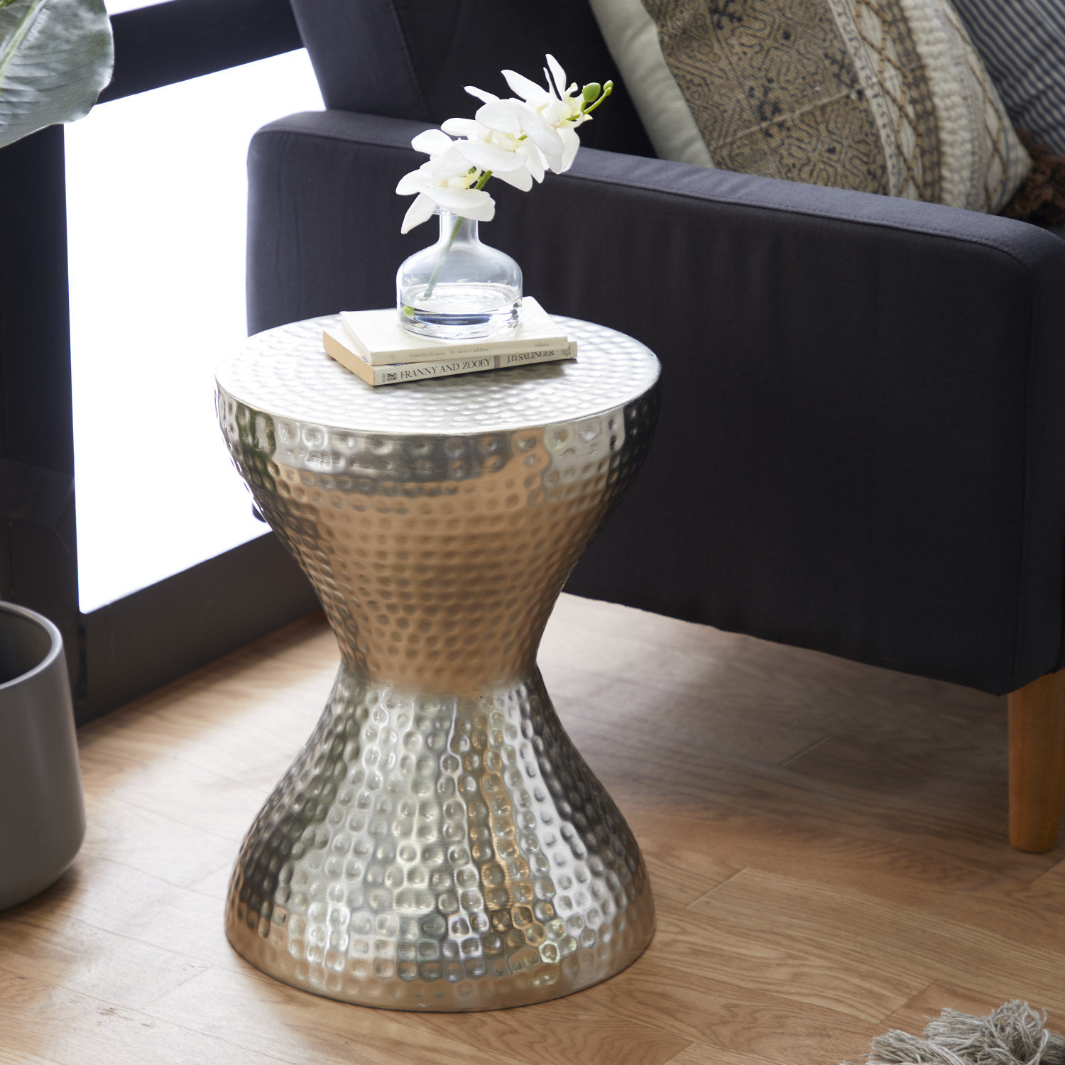 Dakota Fields Metal Handmade Hammered Hourglass Side End Accent Table ...