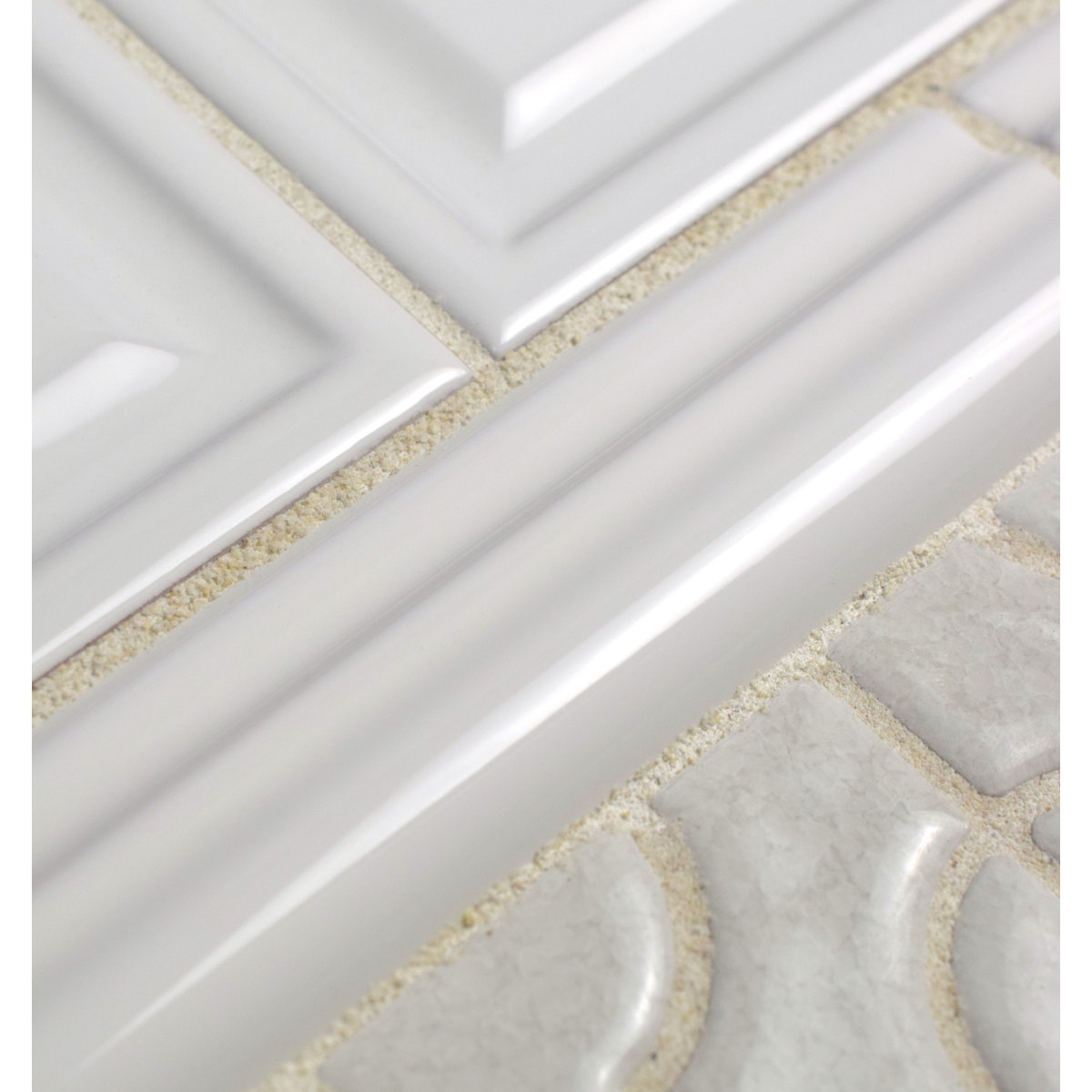 Merola Tile Blanco 8" x 1.25" Ceramic Chair Rail Tile Trim in Brillo ...