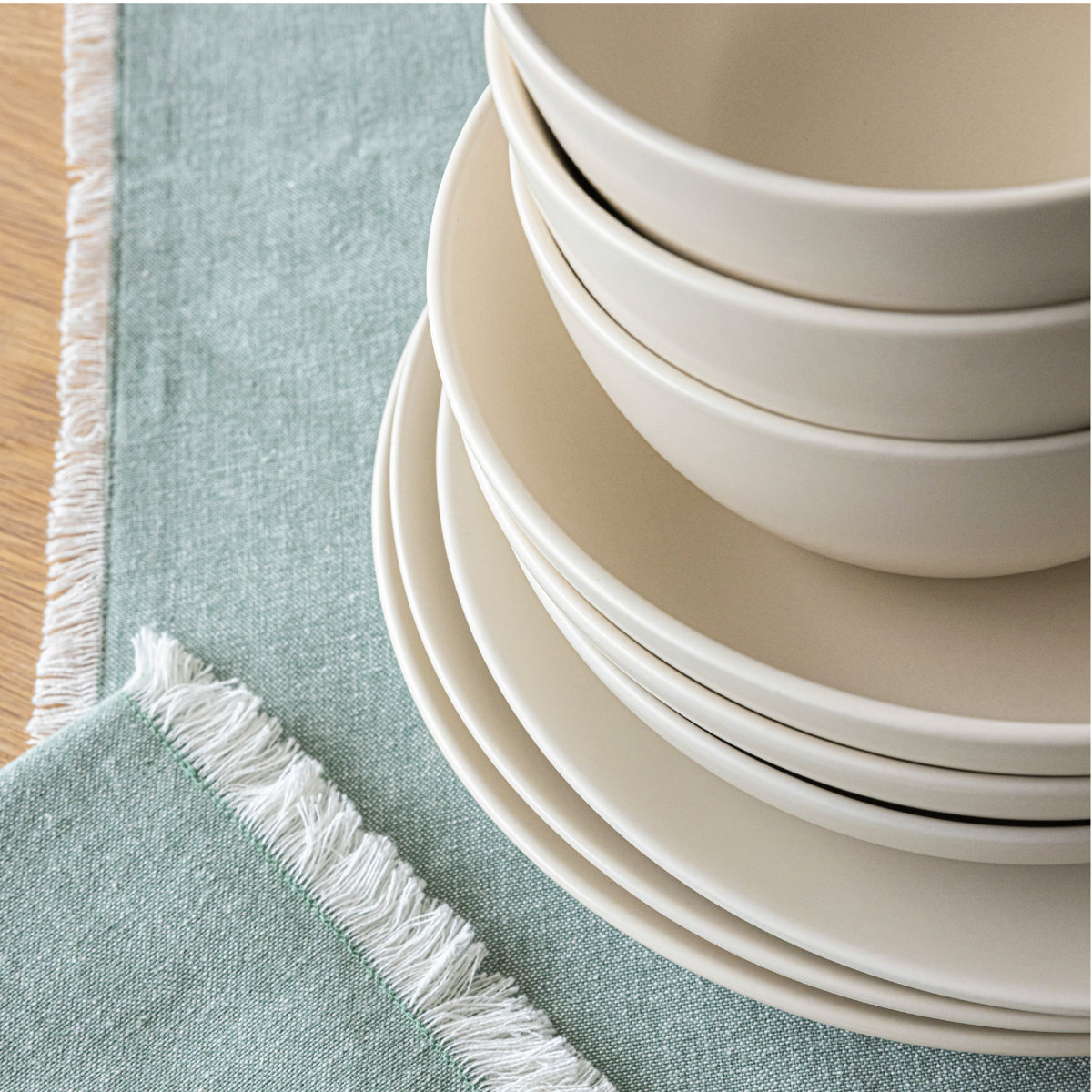 over&back Coupe 12-Piece Semi Hand-Finished Stoneware Dinnerware Set ...