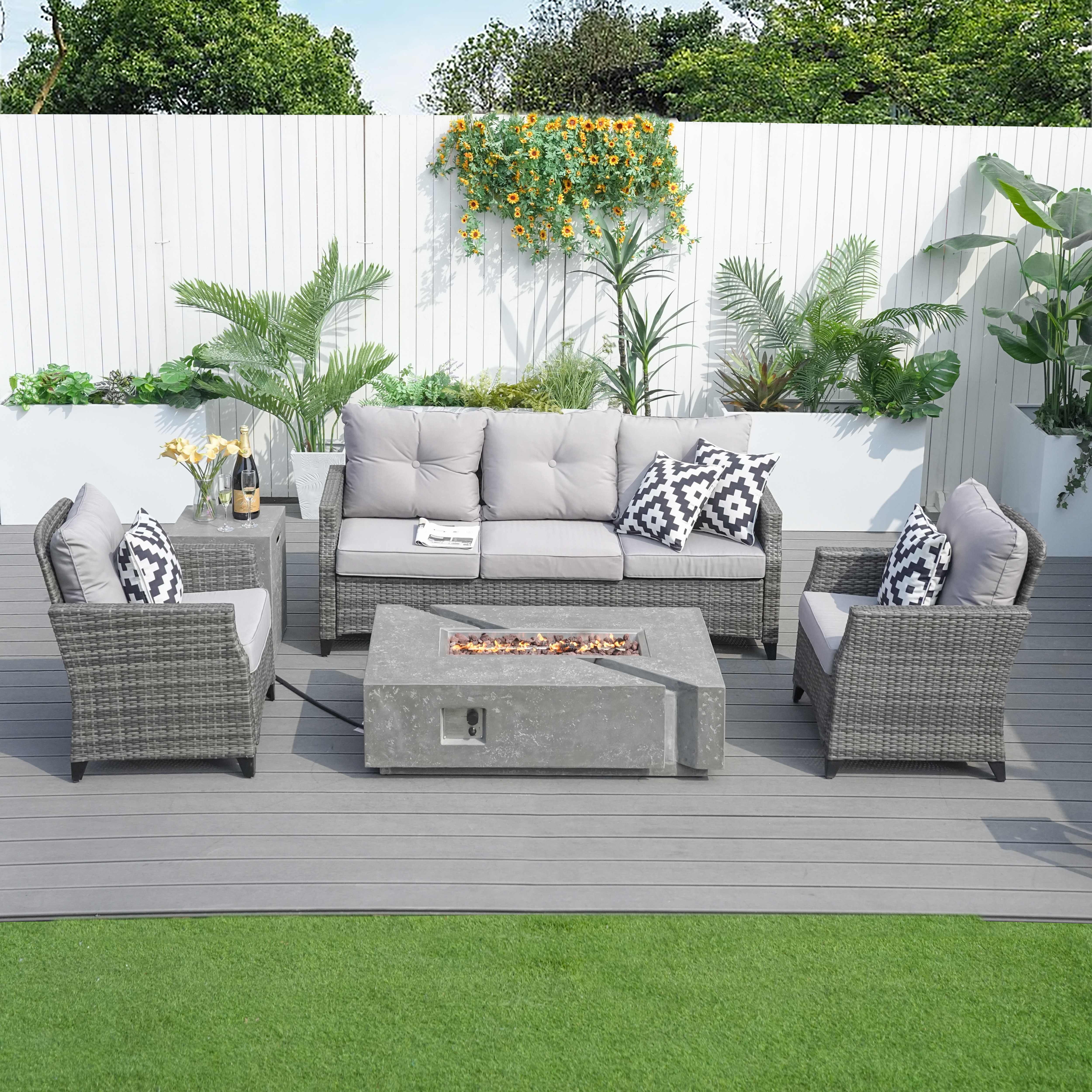 Direct Wicker Julia 5- Person Outdoor Wicker Patio Conversation ...