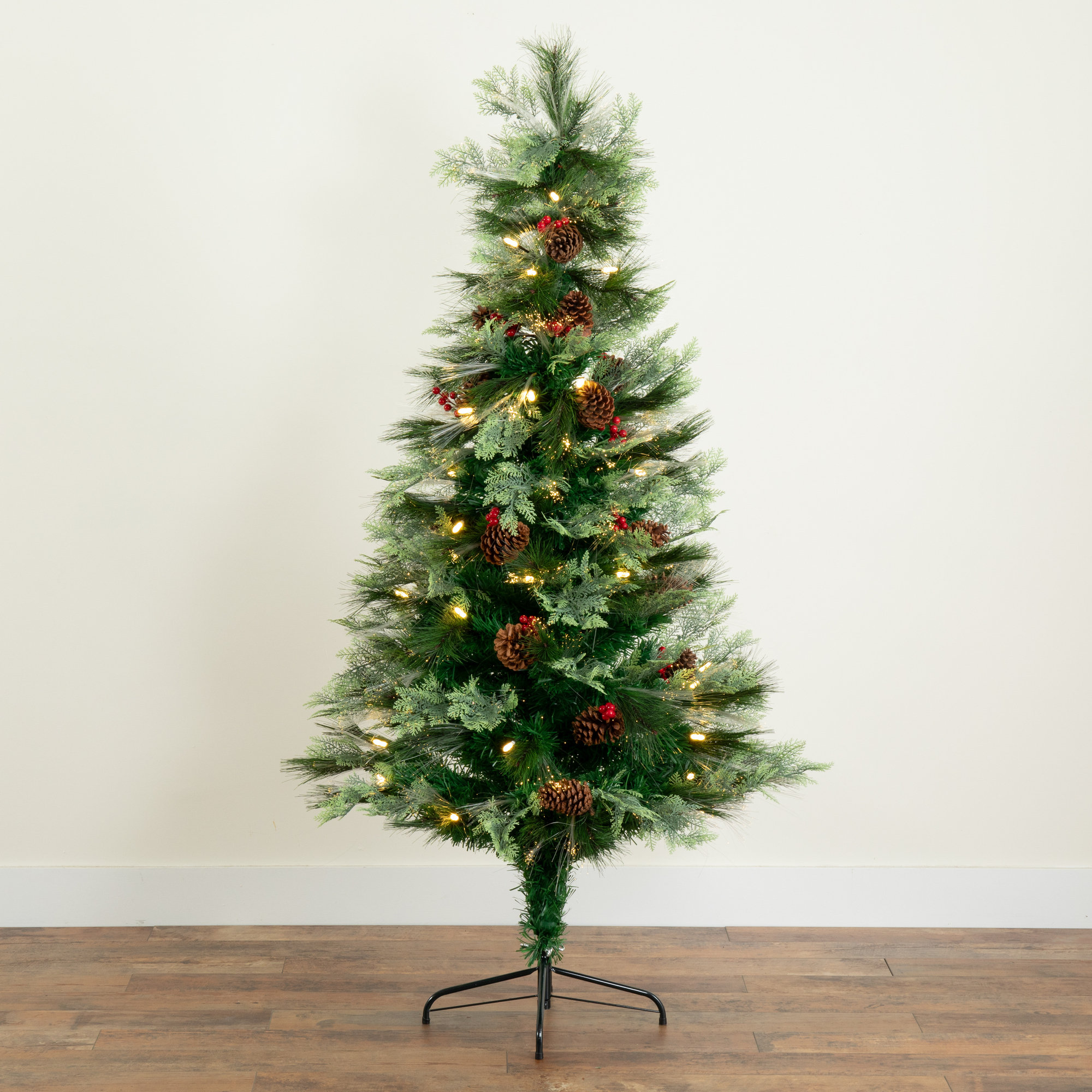 The Holiday Aisle® Ilpo 6' Lighted Artificial Pine Christmas Tree ...