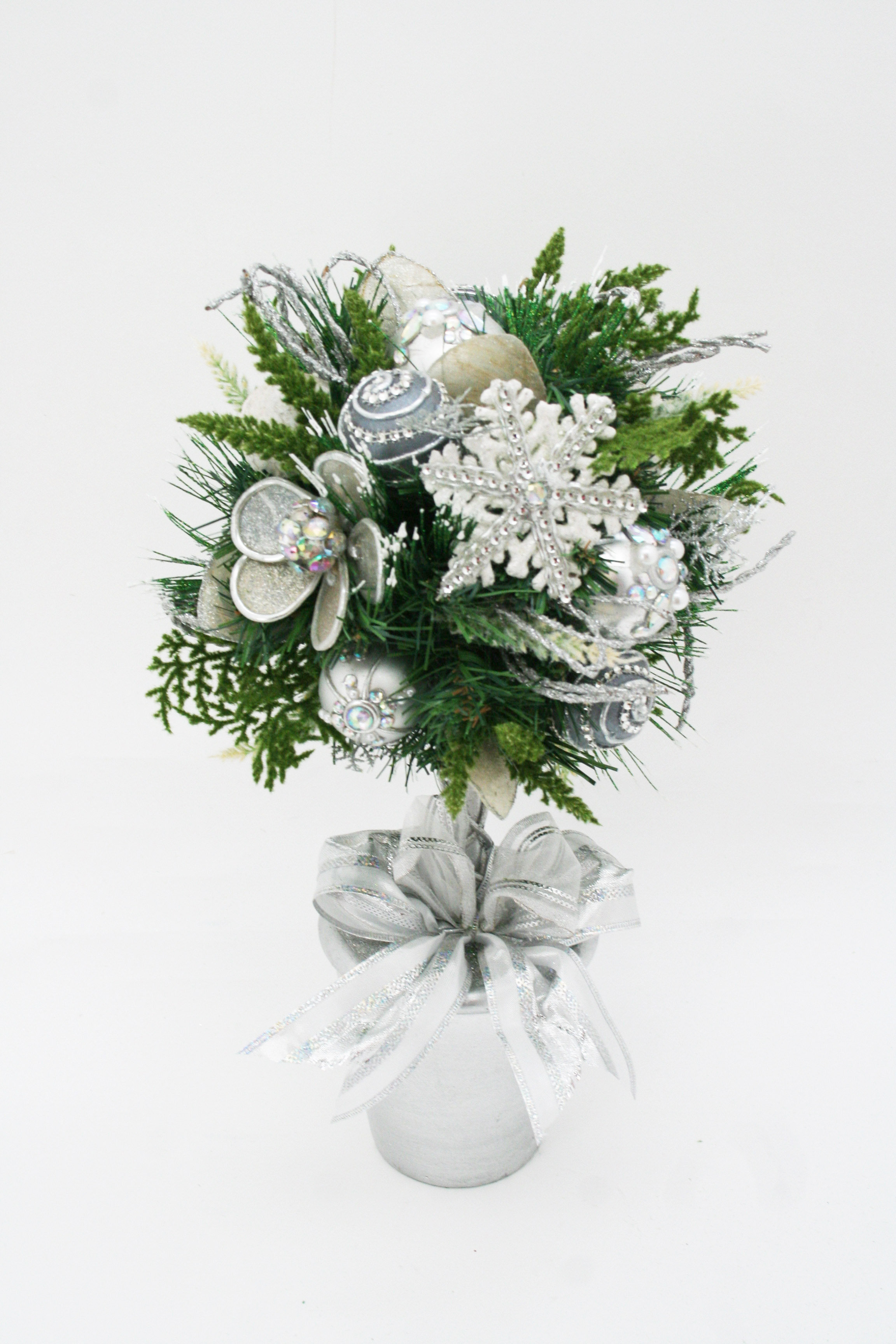 The Holiday Aisle® Silver And White Capiz Topiary - Wayfair Canada