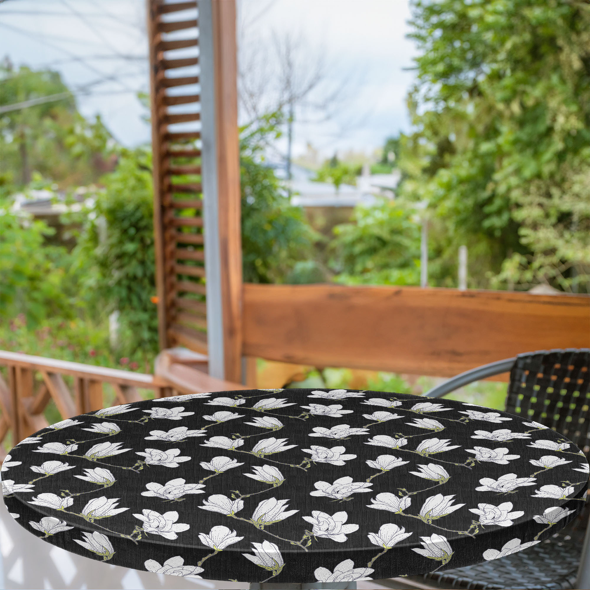 East Urban Home Magnolia Fitted Round Tablecloth Green Black and White ...