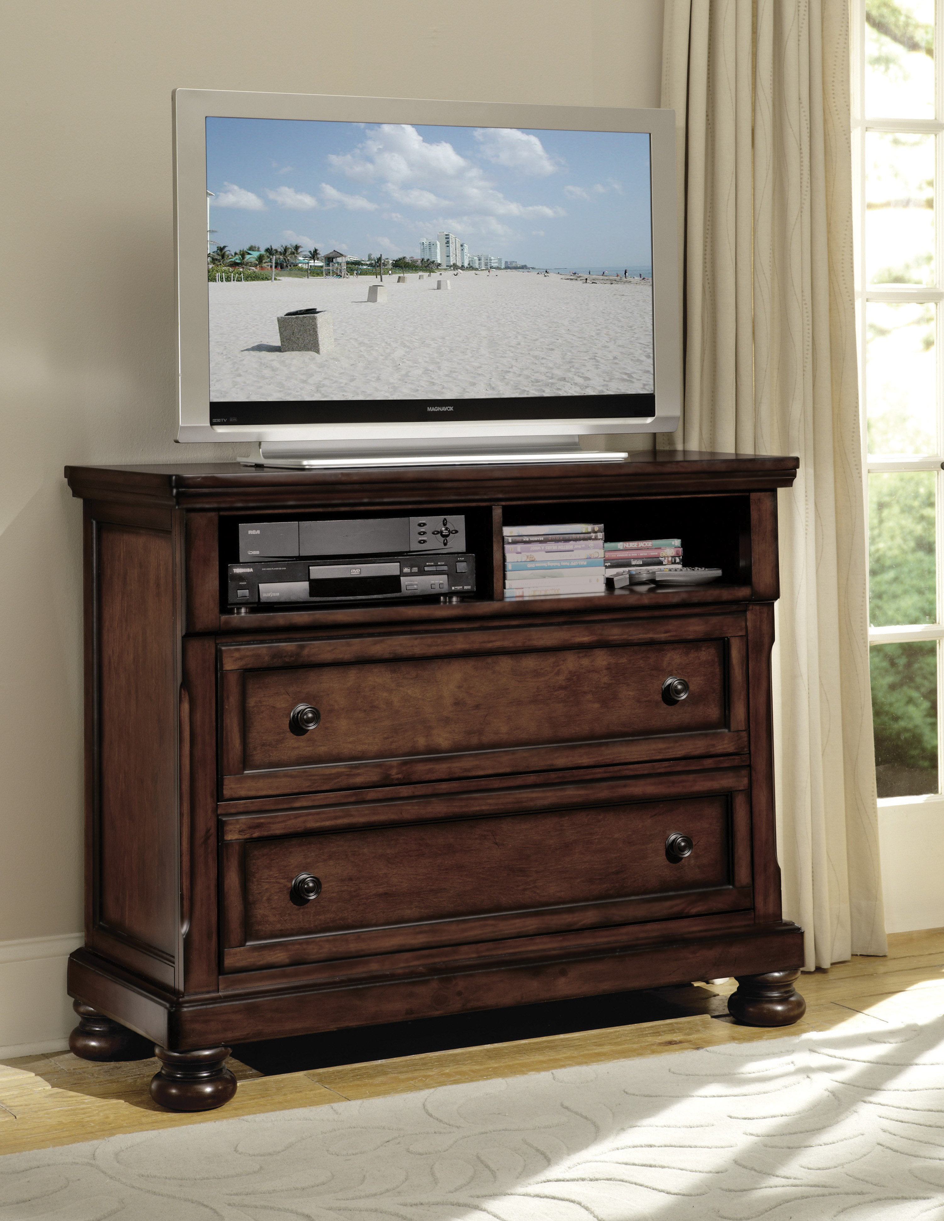 Charlton Home Gearl Tv Chest - Wayfair Canada