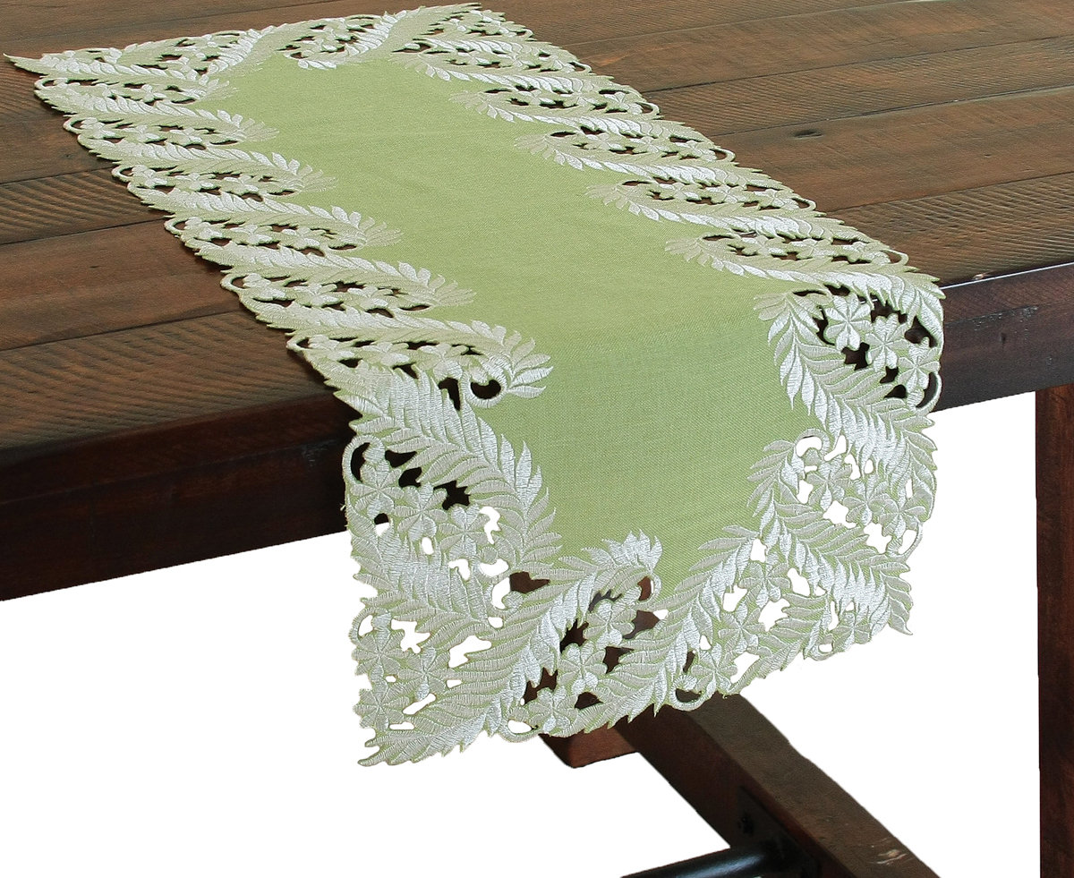 August Grove® Weigand Mini Table Runner & Reviews | Wayfair