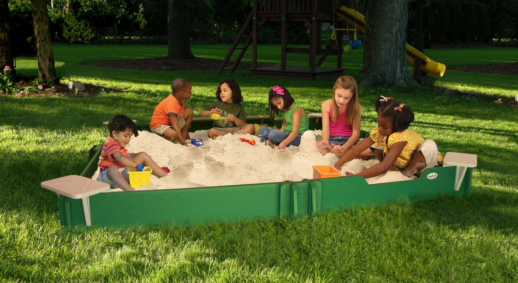 Sandlock Sandboxes 10" Plastic Square Sandbox with Cover & Reviews ...
