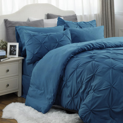 teal coloured bedding