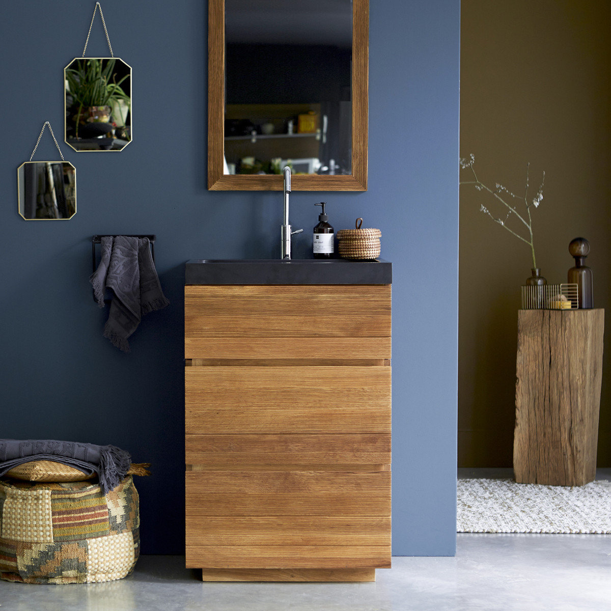 Tikamoon Karl Solid Oak 600mm Free-Standing Single Vanity Unit ...