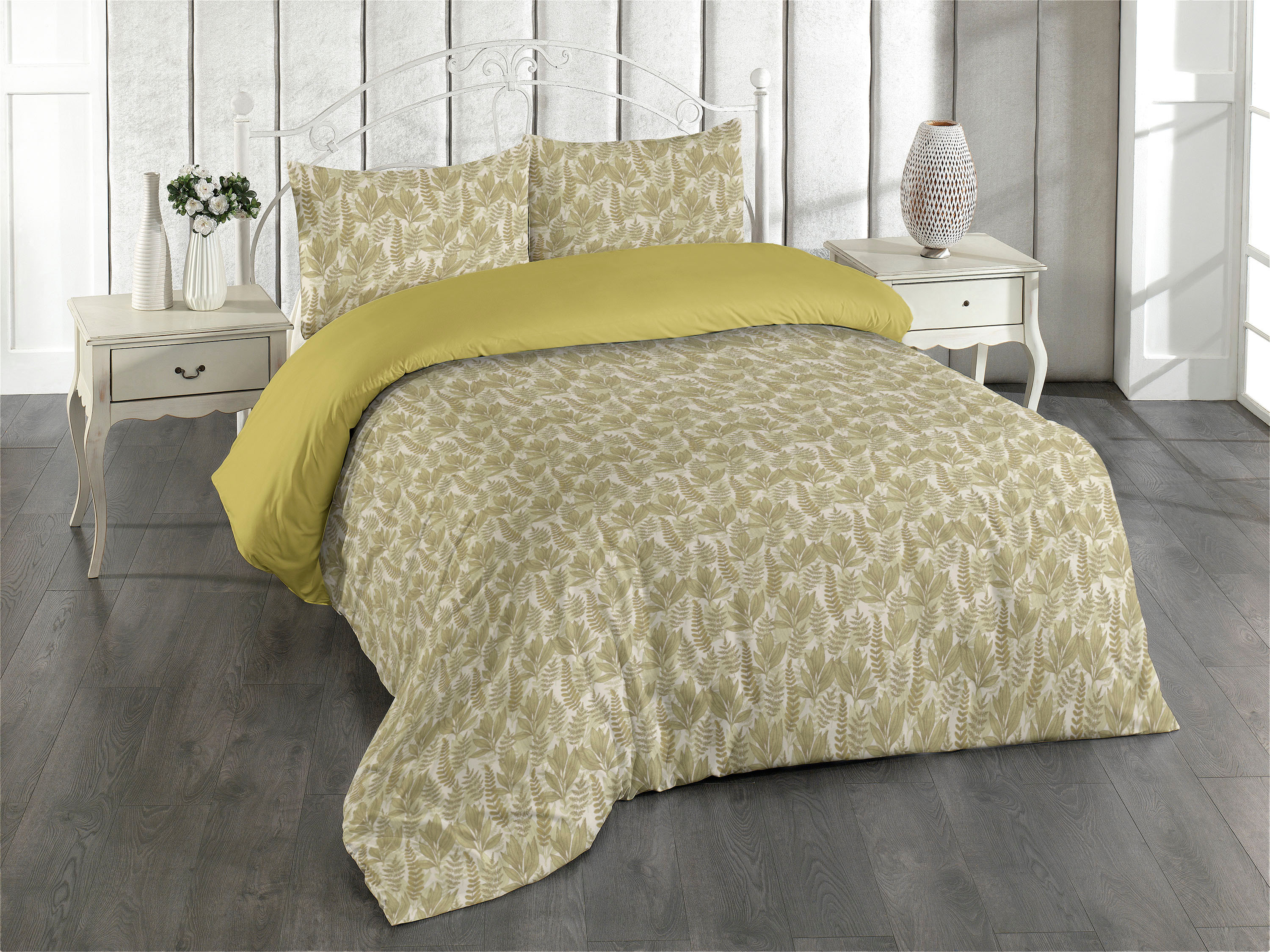 East Urban Home Choua Microfiber Duvet Cover Set | Wayfair