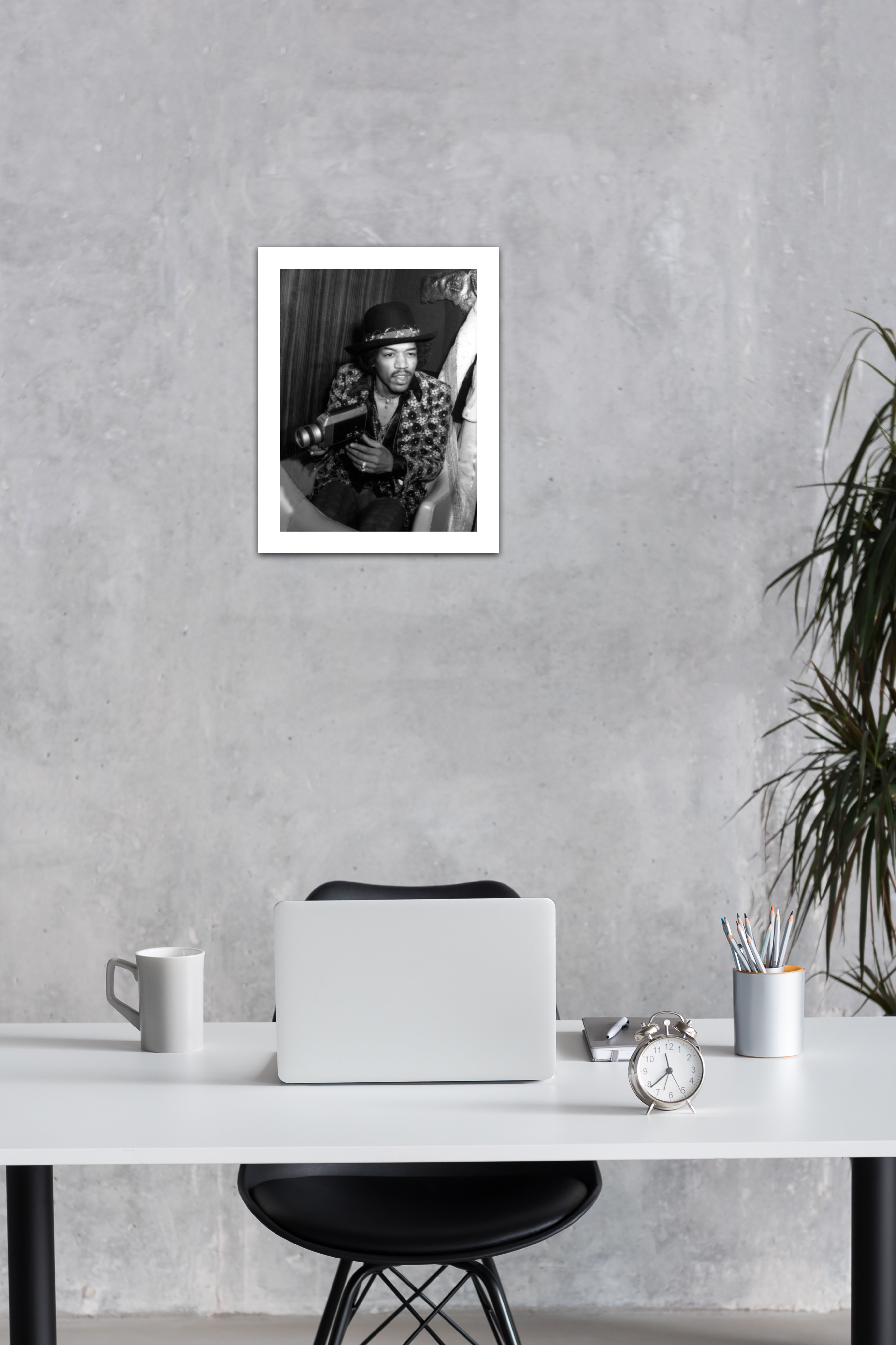 Globe Photos Entertainment & Media Candid Portrait of Jimi Hendrix ...